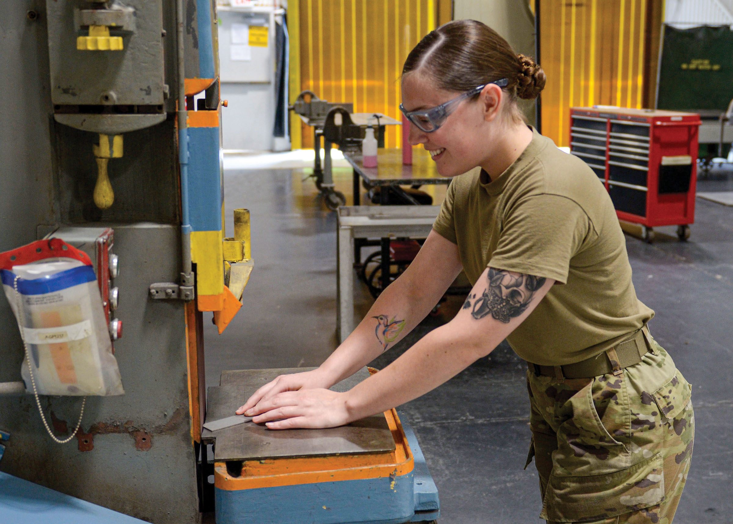 Around the Wing > 445th Airlift Wing > Article Display