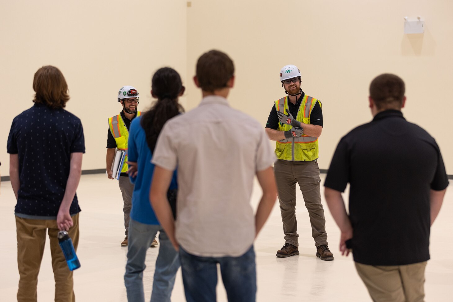 NAVFAC Southeast hosts STEM Open House for local students > Naval ...