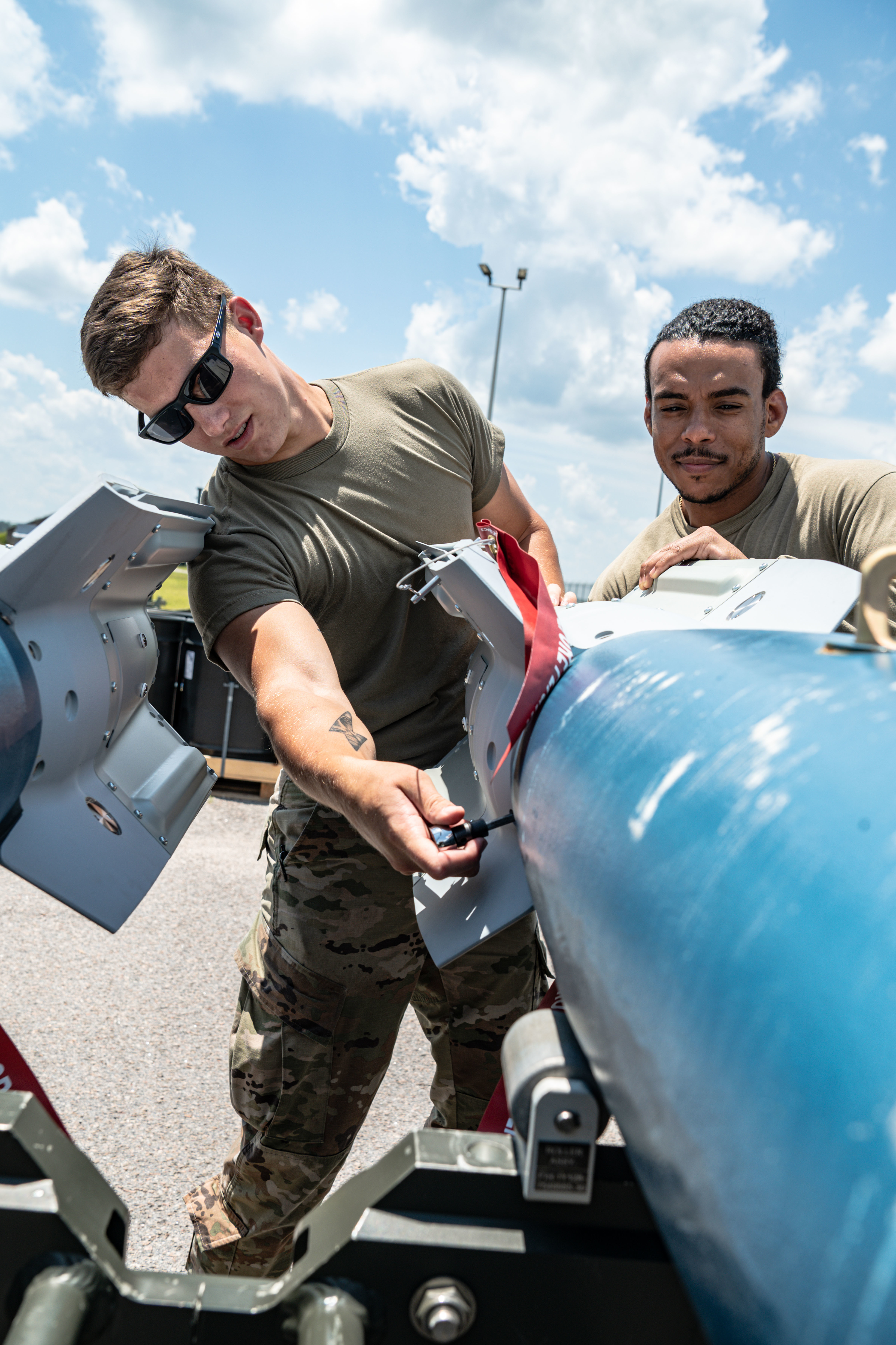 Day in the life of 169th MXS Munitions > 169th Fighter Wing > Display