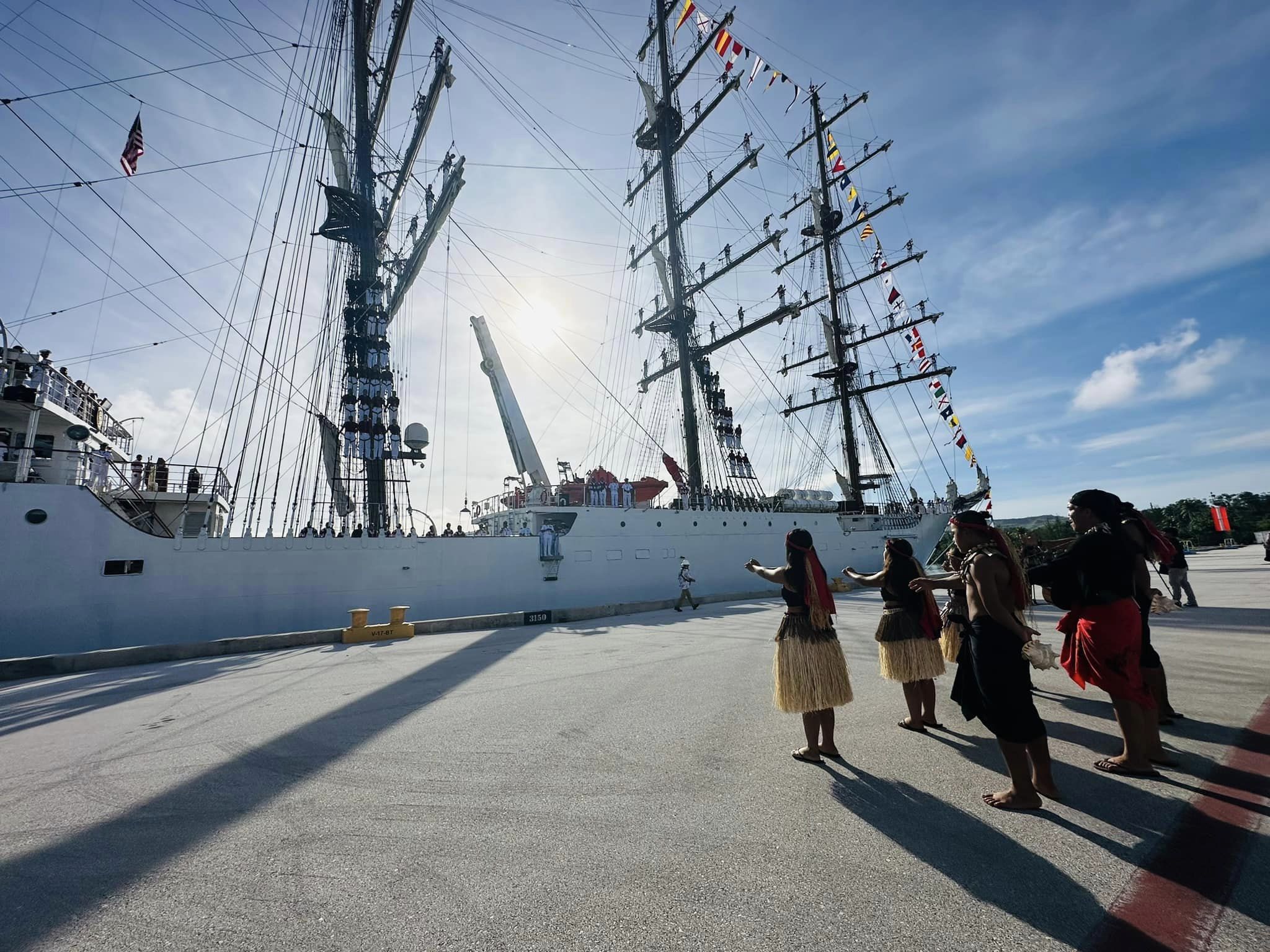 Peruvian Tall Ship B.A.P. Union Ports at NBG > Commander, Joint Region ...