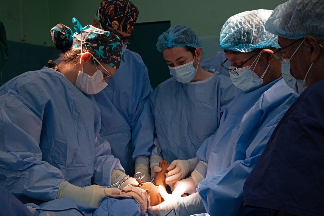 EMF-Juliet conducts 1st U.S. Navy orthopedic surgical mission in