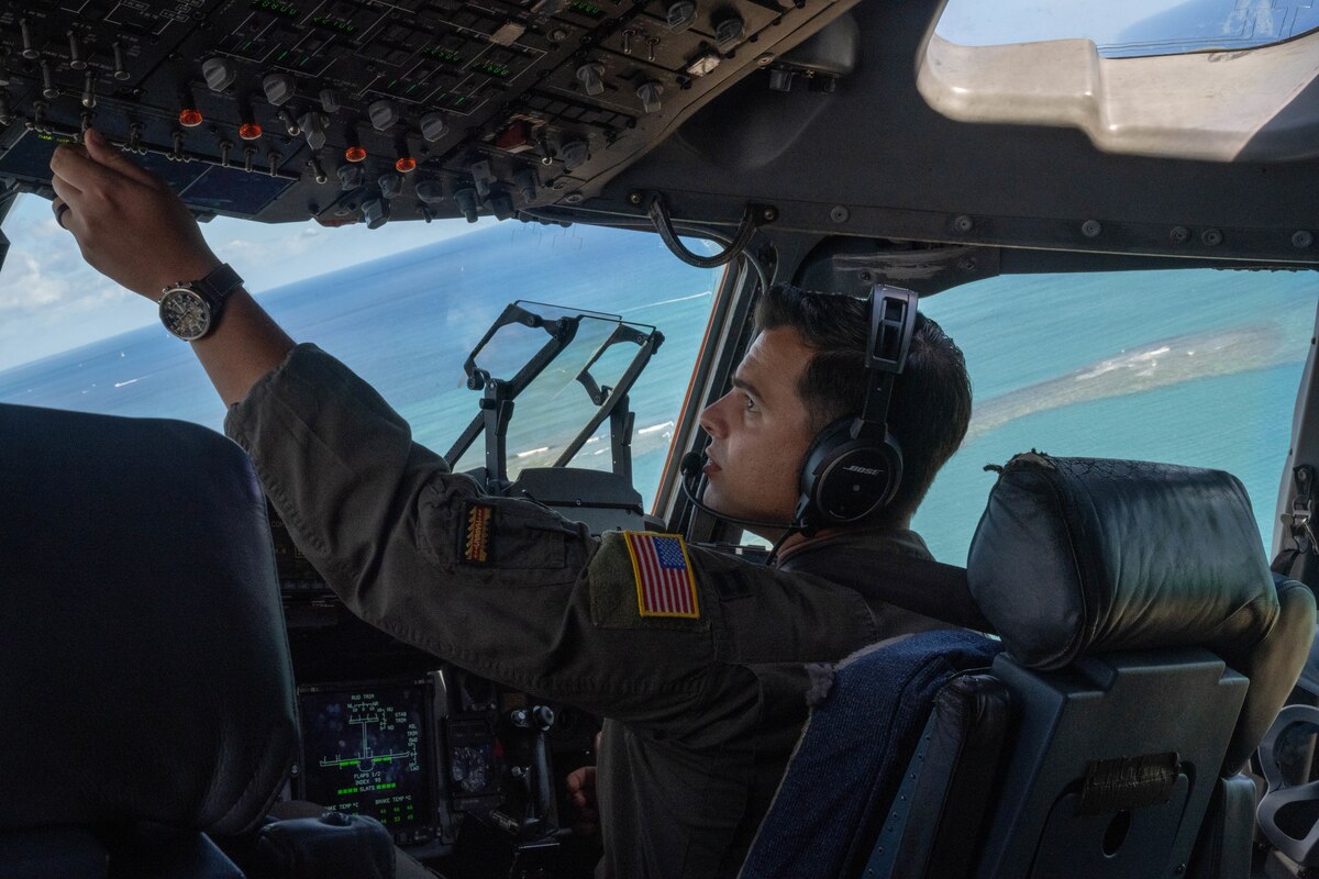 Team Hickam supports Maui wildfire relief > Pacific Air Forces ...