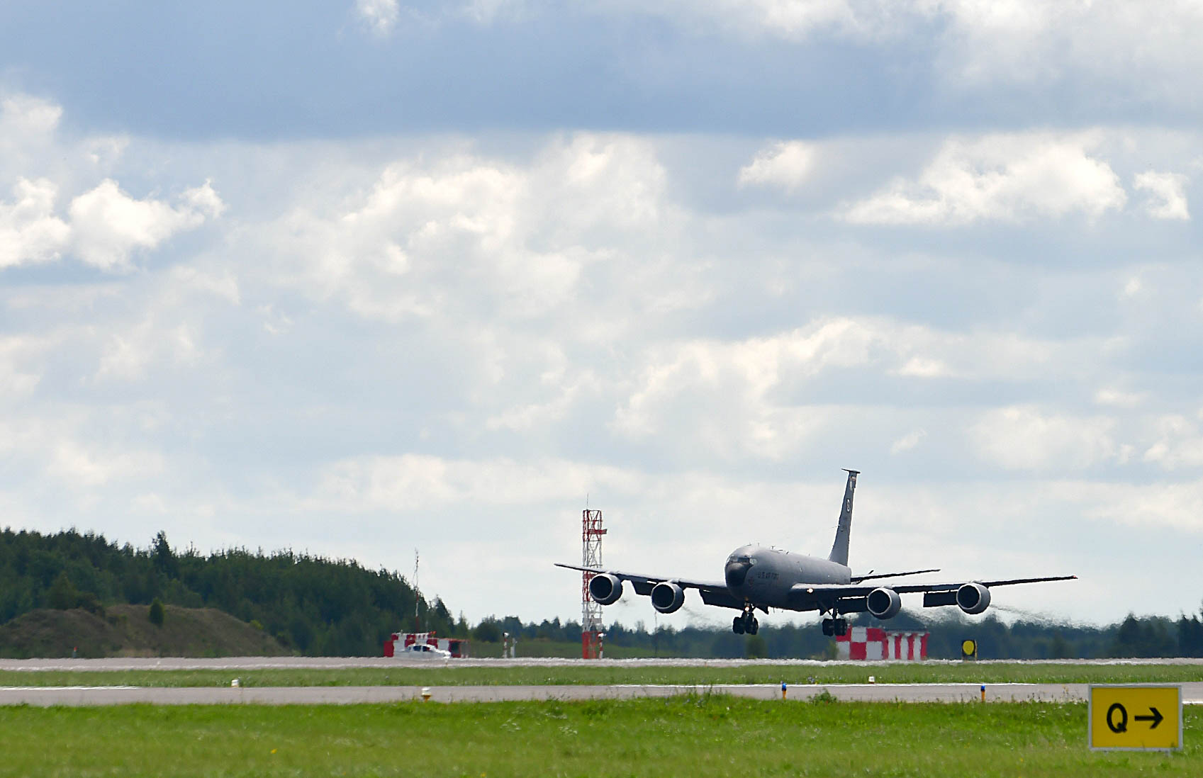 USAFE aircraft continue ACE operations > Aviano Air Base > Display