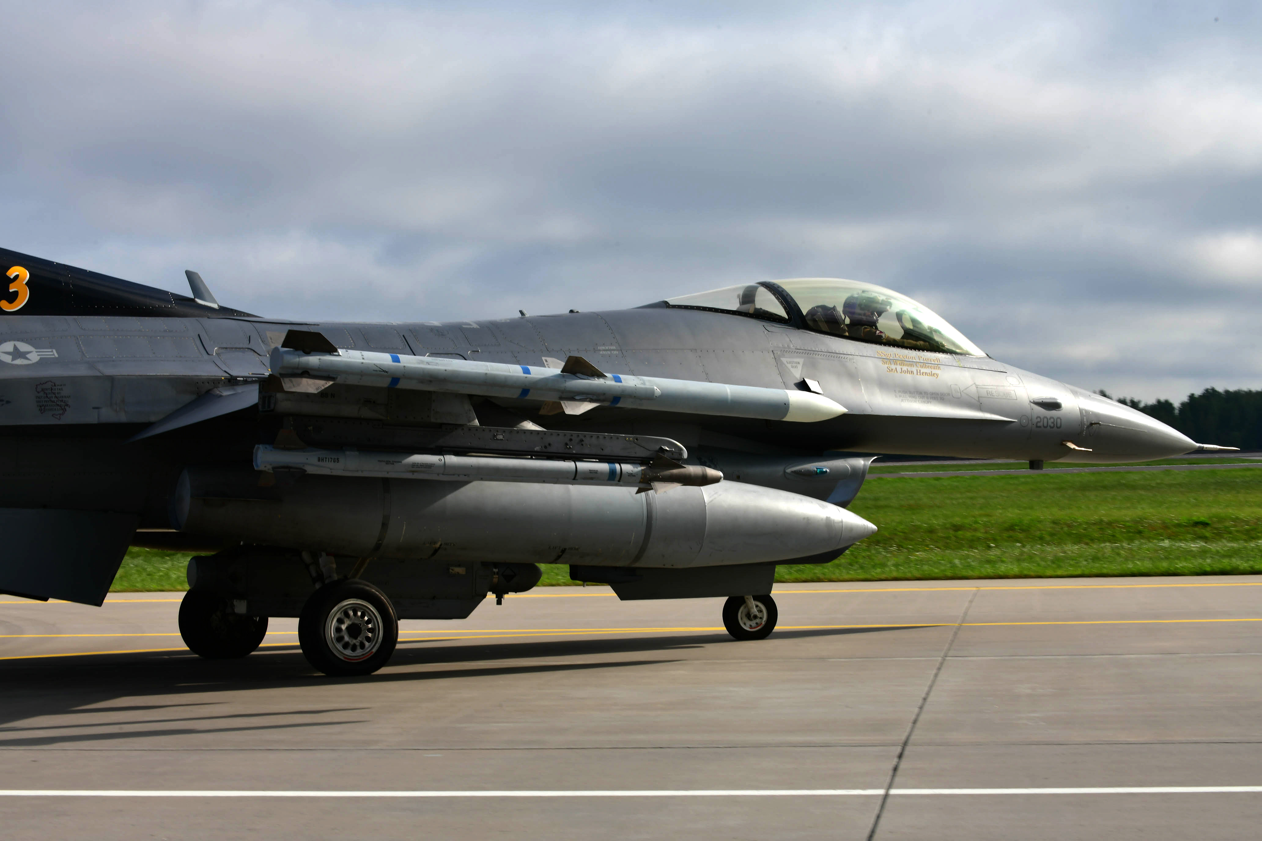 USAFE aircraft continue ACE operations > Aviano Air Base > Display