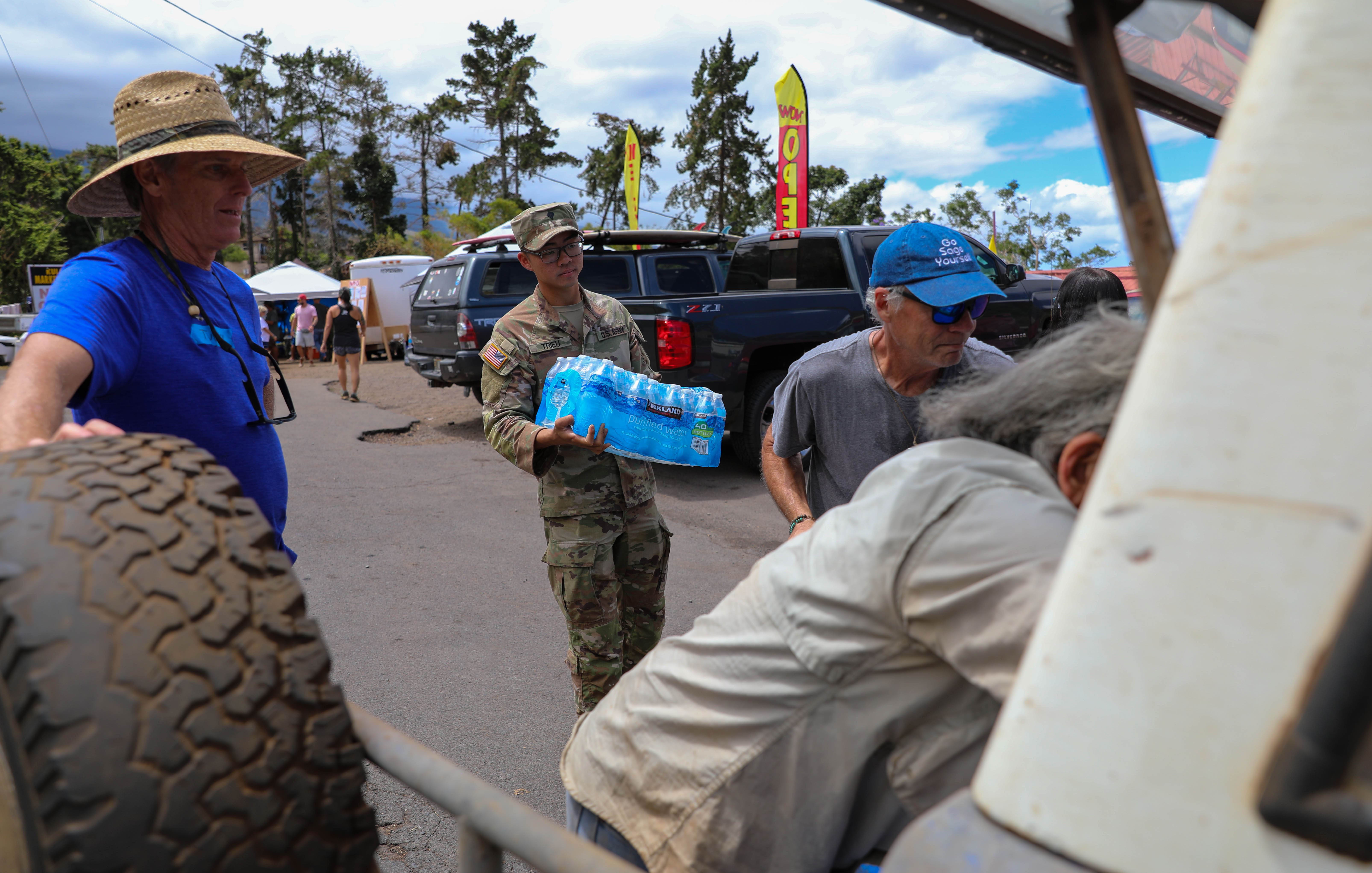 JTF-50 Assists with Water Distribution in Maui > U.S. Army Pacific ...