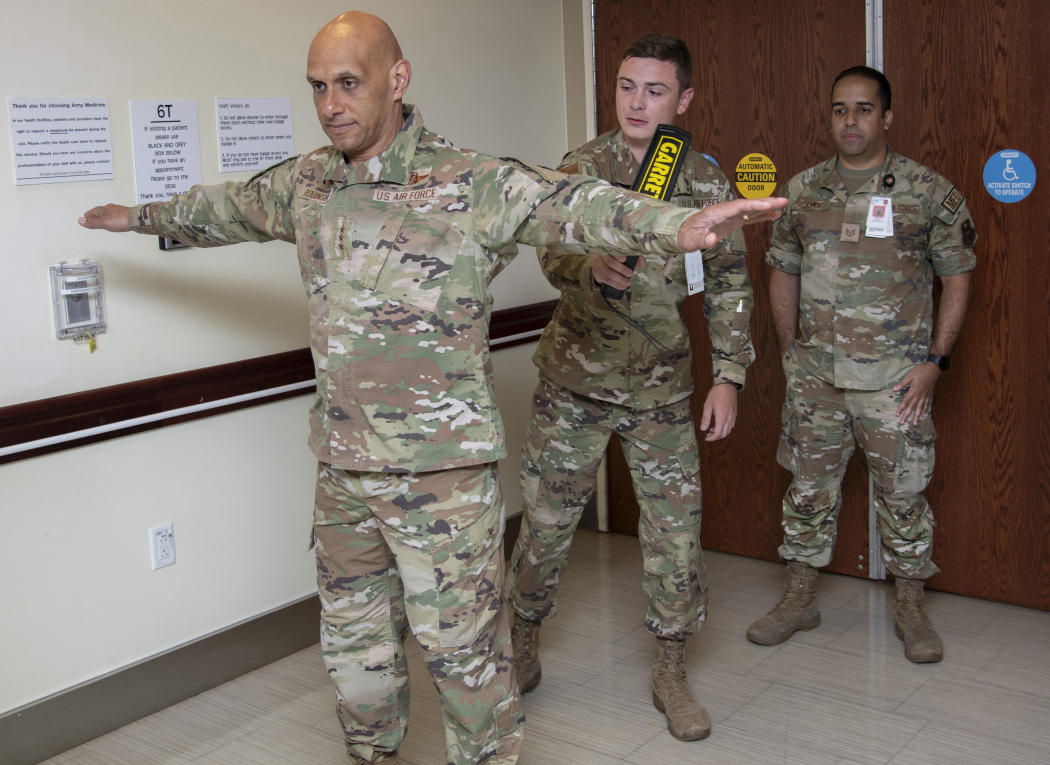 59th Medical Wing | Air Education and Training Command commander visits ...