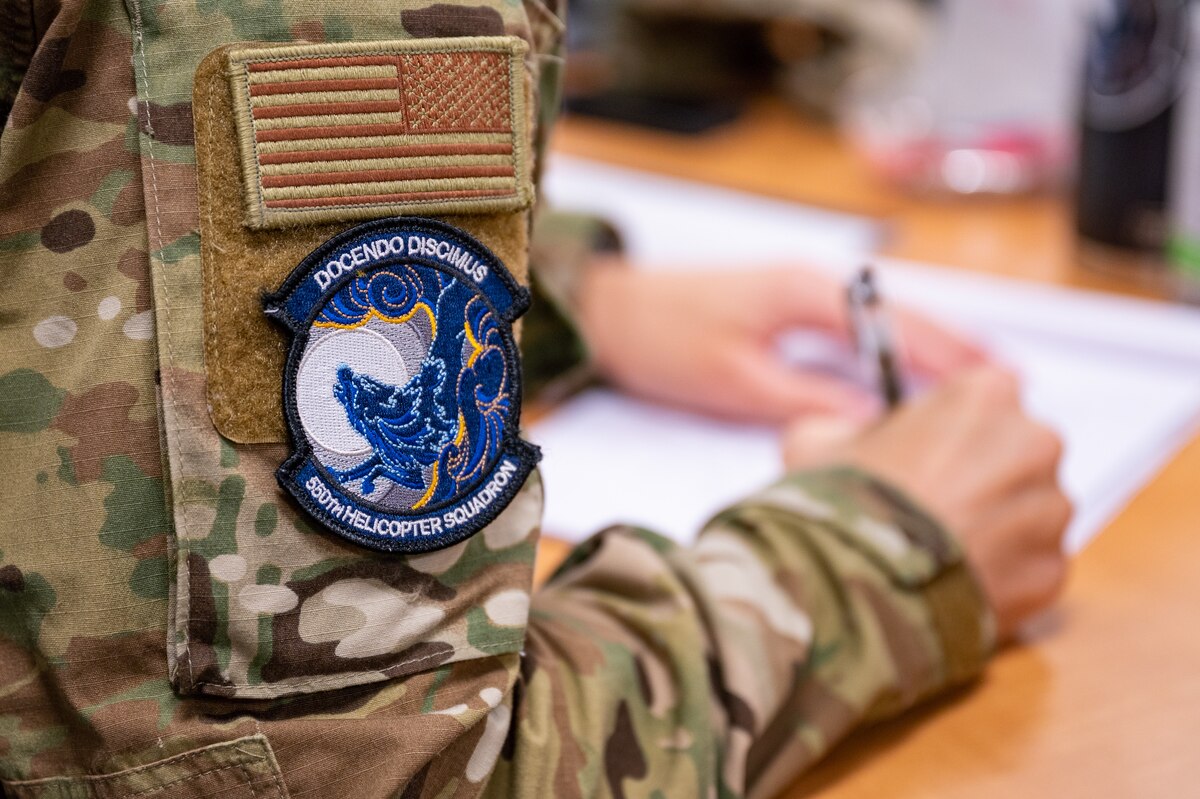 Malmstrom AFB pilots, flight engineers attend first Grey Wolf Type 1 ...