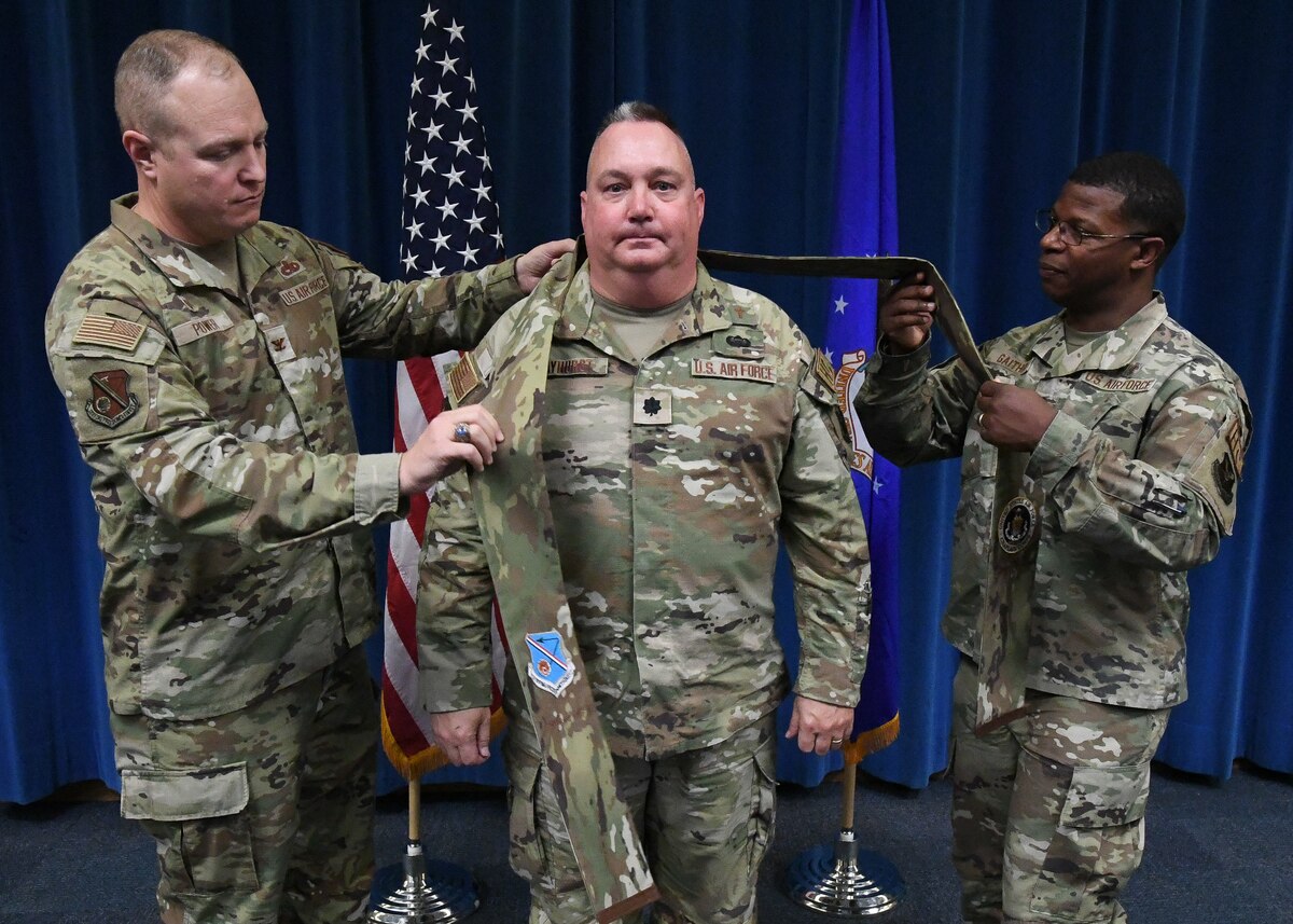 Kirtland welcomes new Wing Chaplain > Kirtland Air Force Base > Article ...