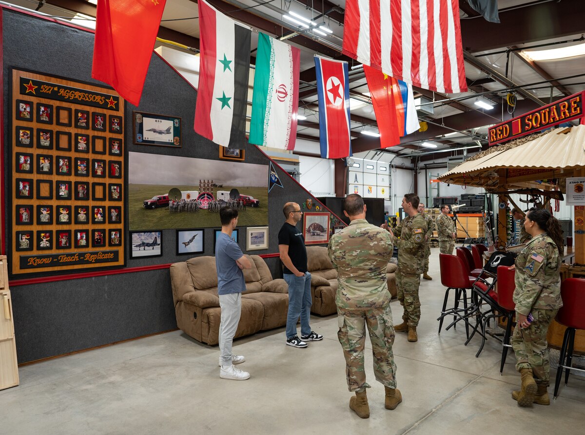 James Murray visits Peterson & Schriever Space Force Base > Peterson ...