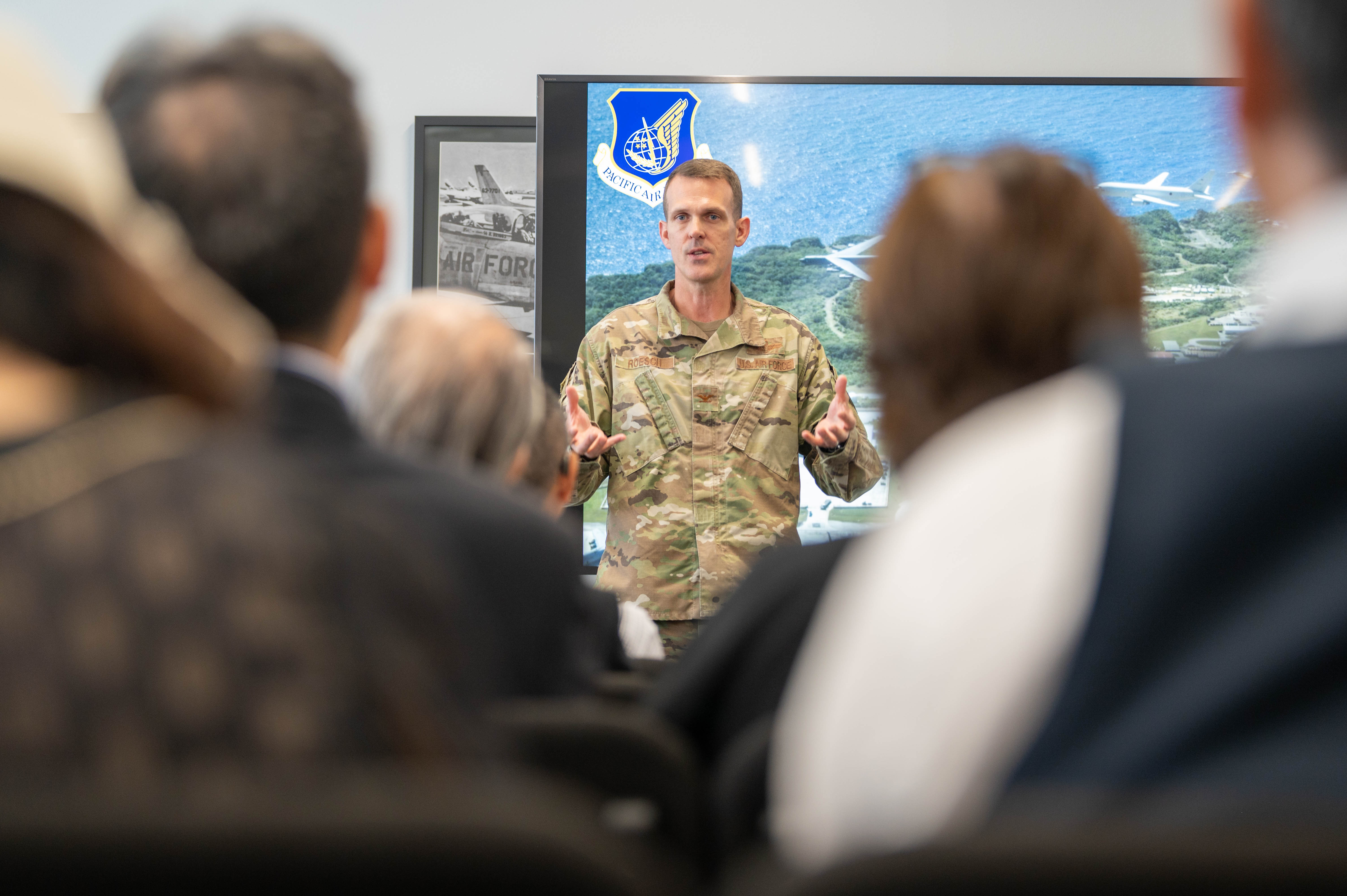Yokota welcomes nonprofit “Awake Japan” for immersive tour