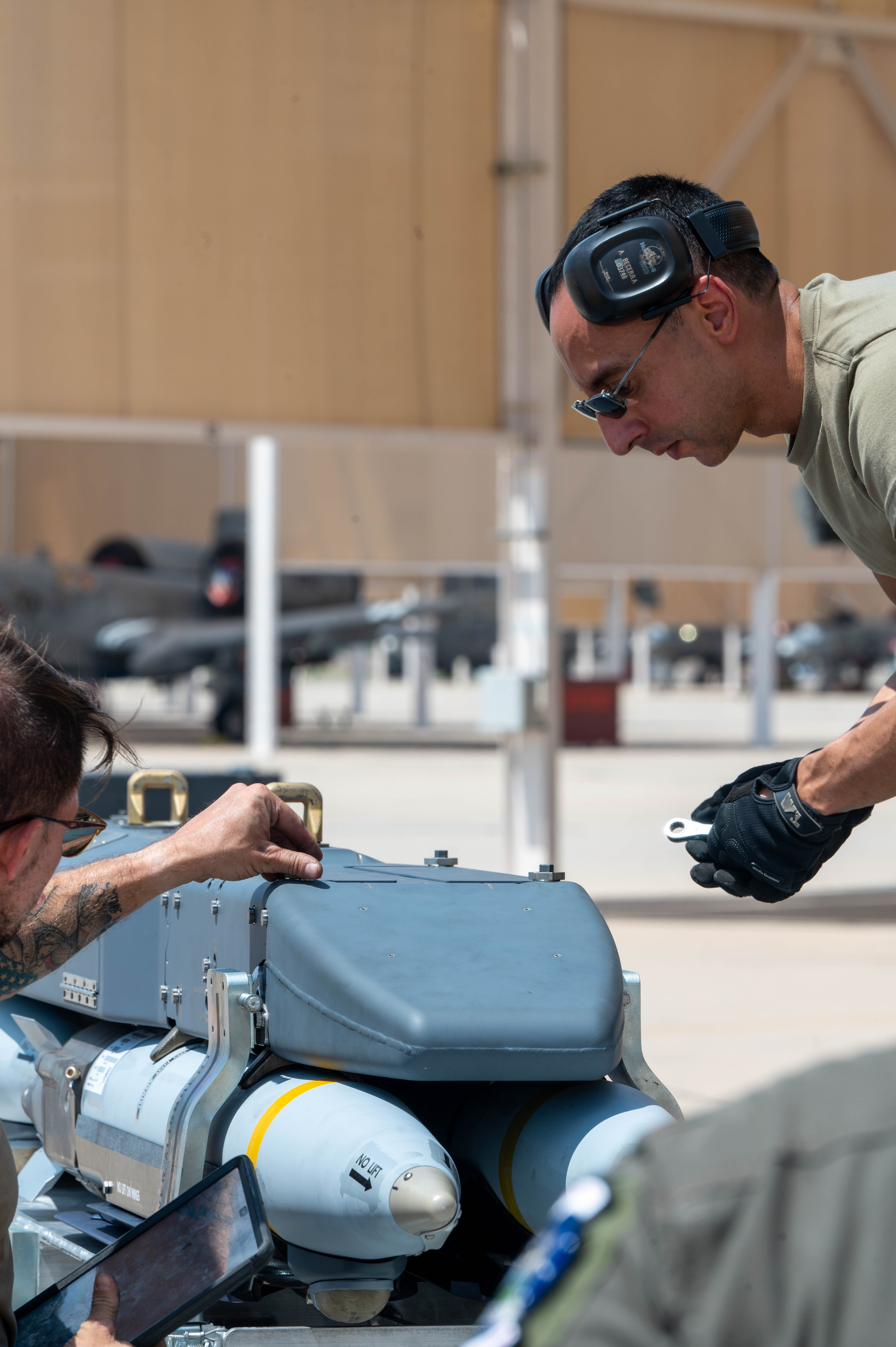 A-10C Thunderbolt II Brings New Lightning > Davis-Monthan Air Force ...