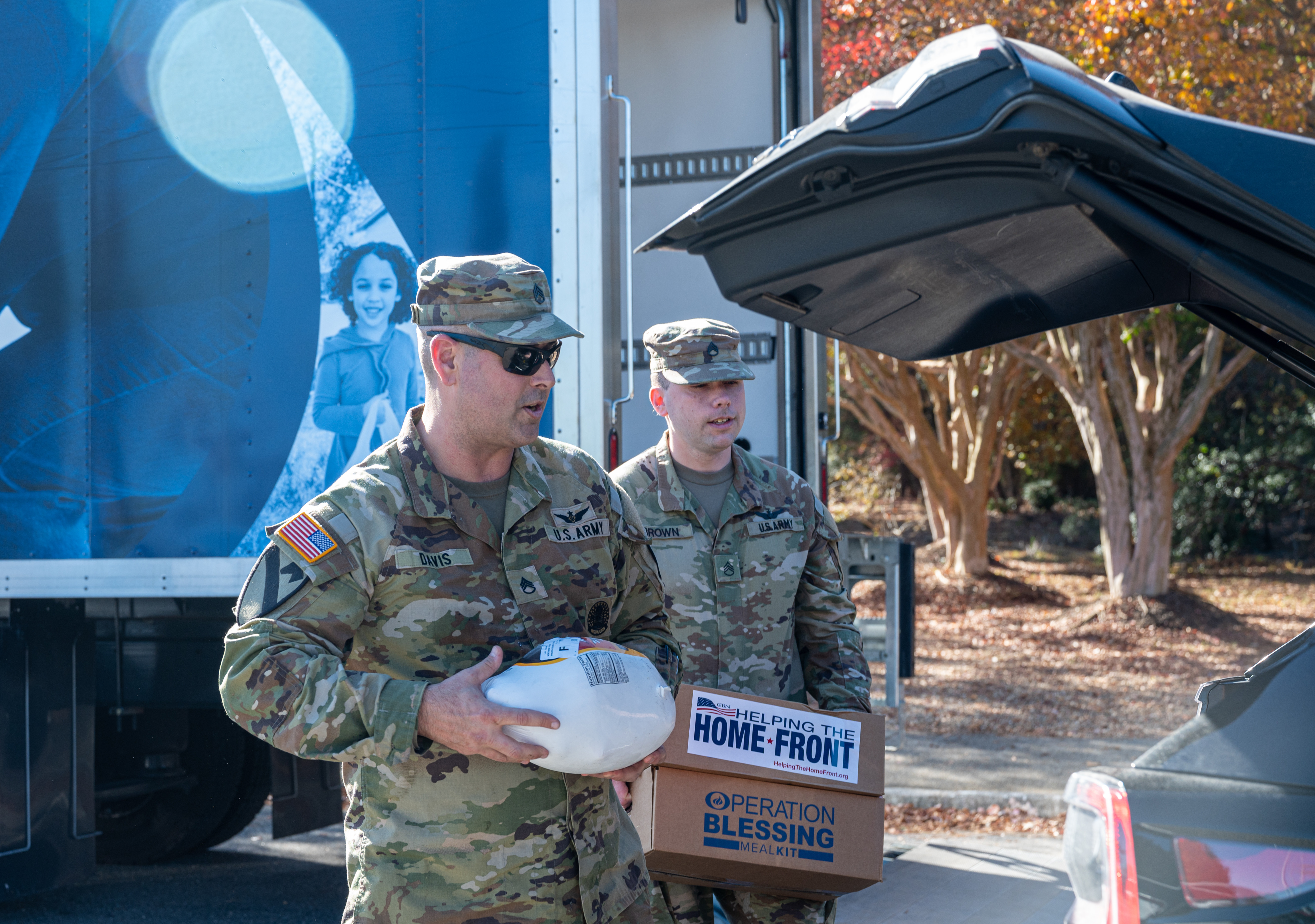 selfless service army