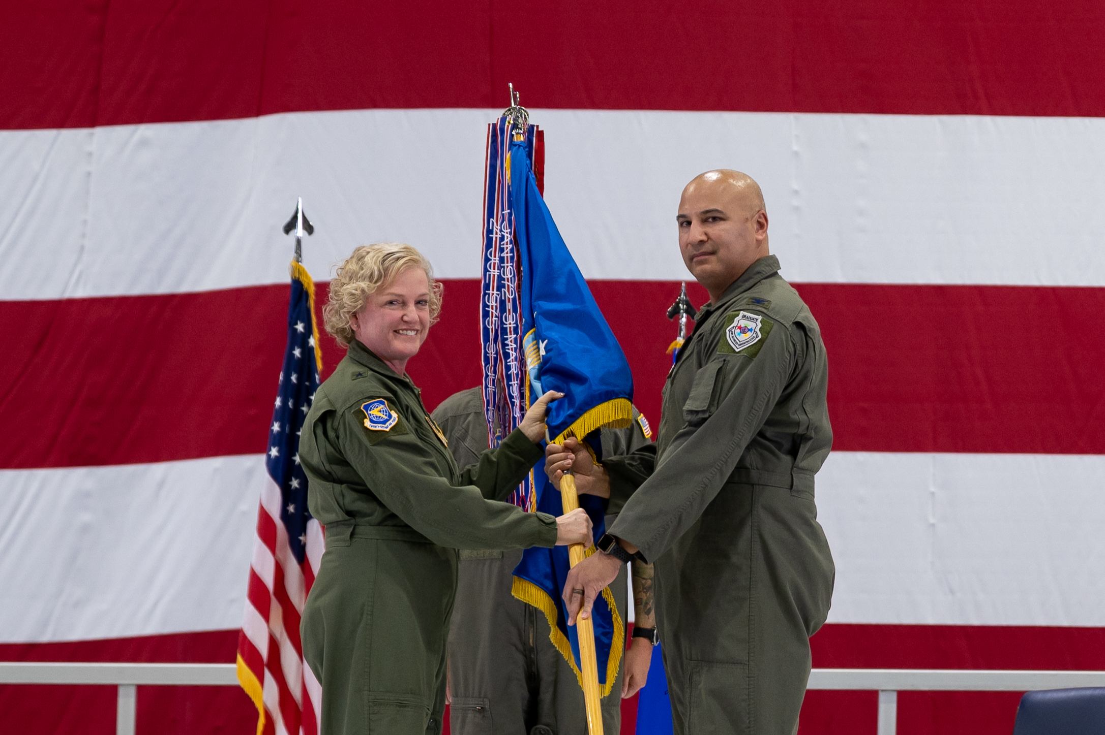 Smith takes command of the Gateway Wing > 932nd Airlift Wing > Article ...