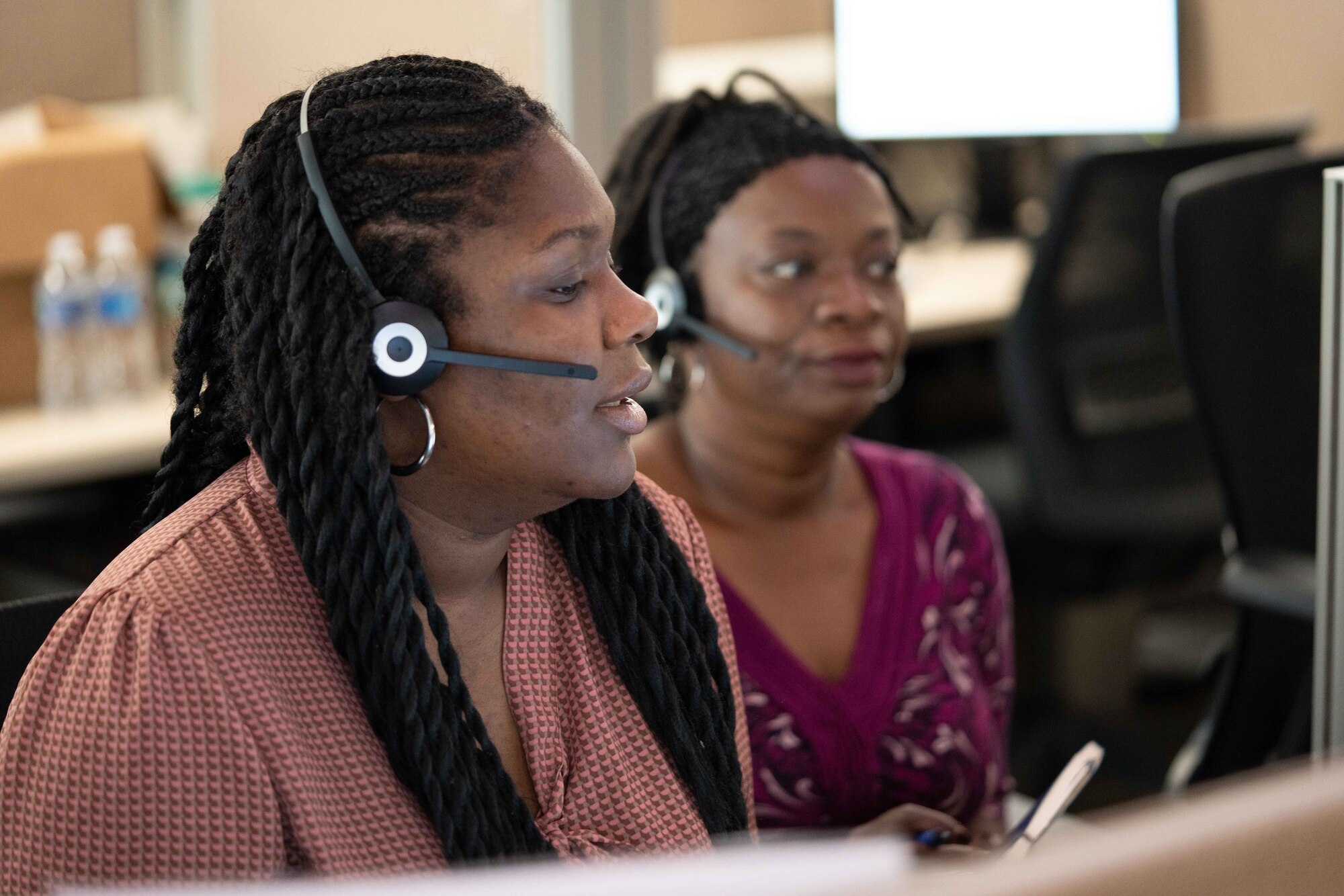 What Reservists Need to Know About the Total Force Service Center Call ...