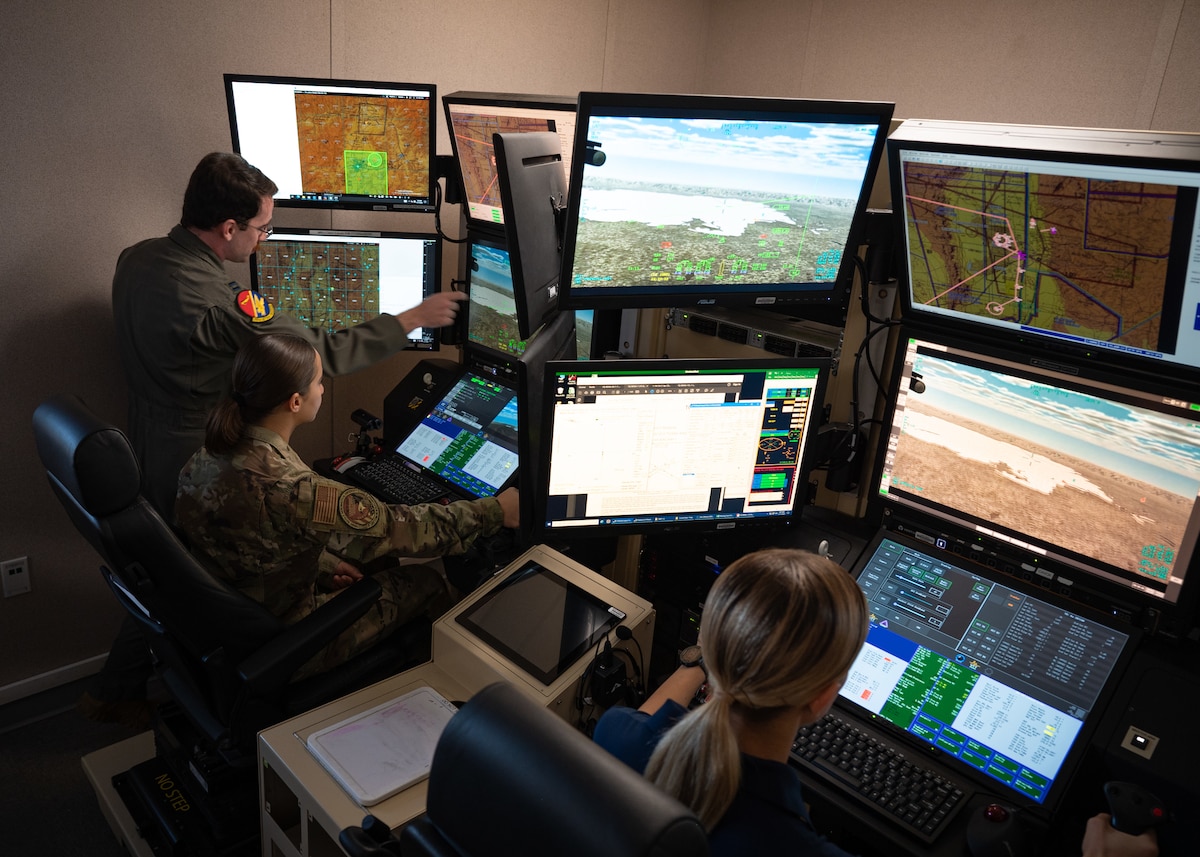 The Future of the Air Force: Team Shaw hosts ERAU AFROTC cadets for ...