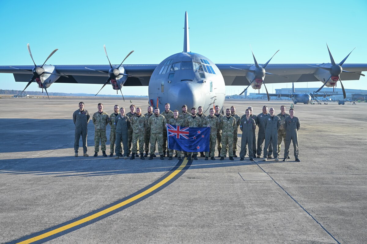 RNZAF aviators recognized for their dedicated service to Herk Nation ...