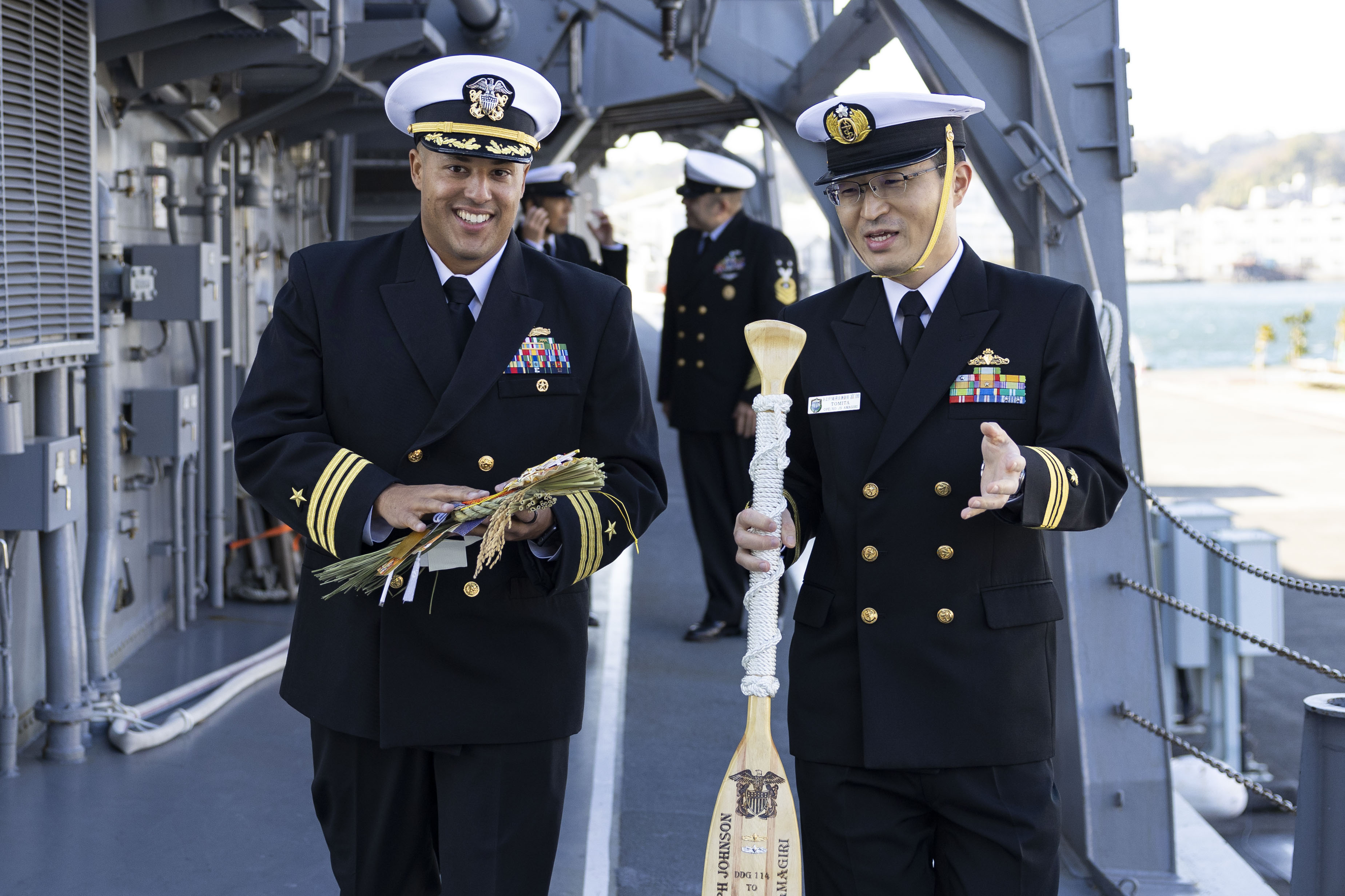 USS Ralph Johnson (DDG 114), JS Amagiri (DD 154) Participate in Sister ...