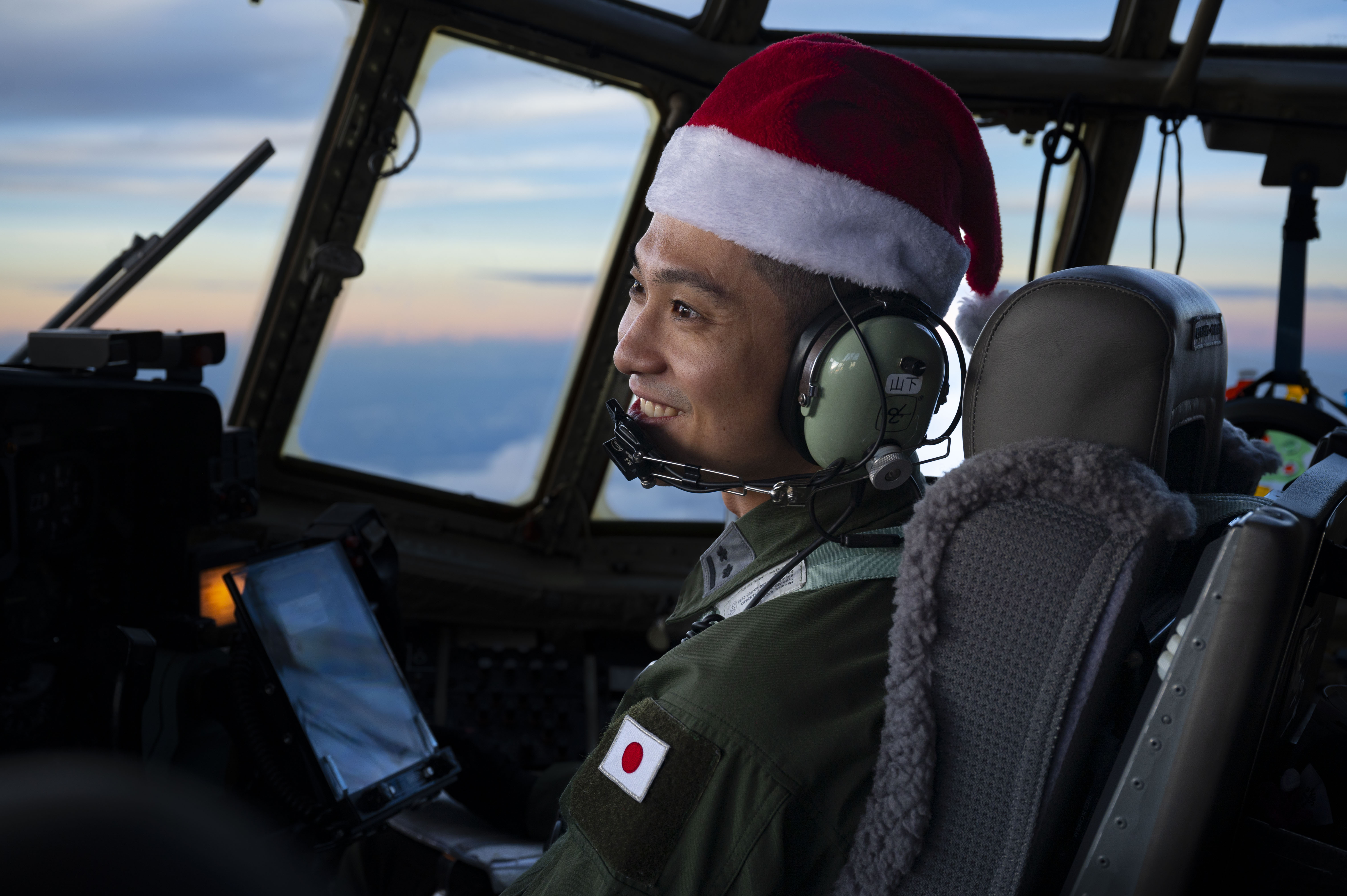 Mokil Atoll native flies home for OCD > Andersen Air Force Base ...