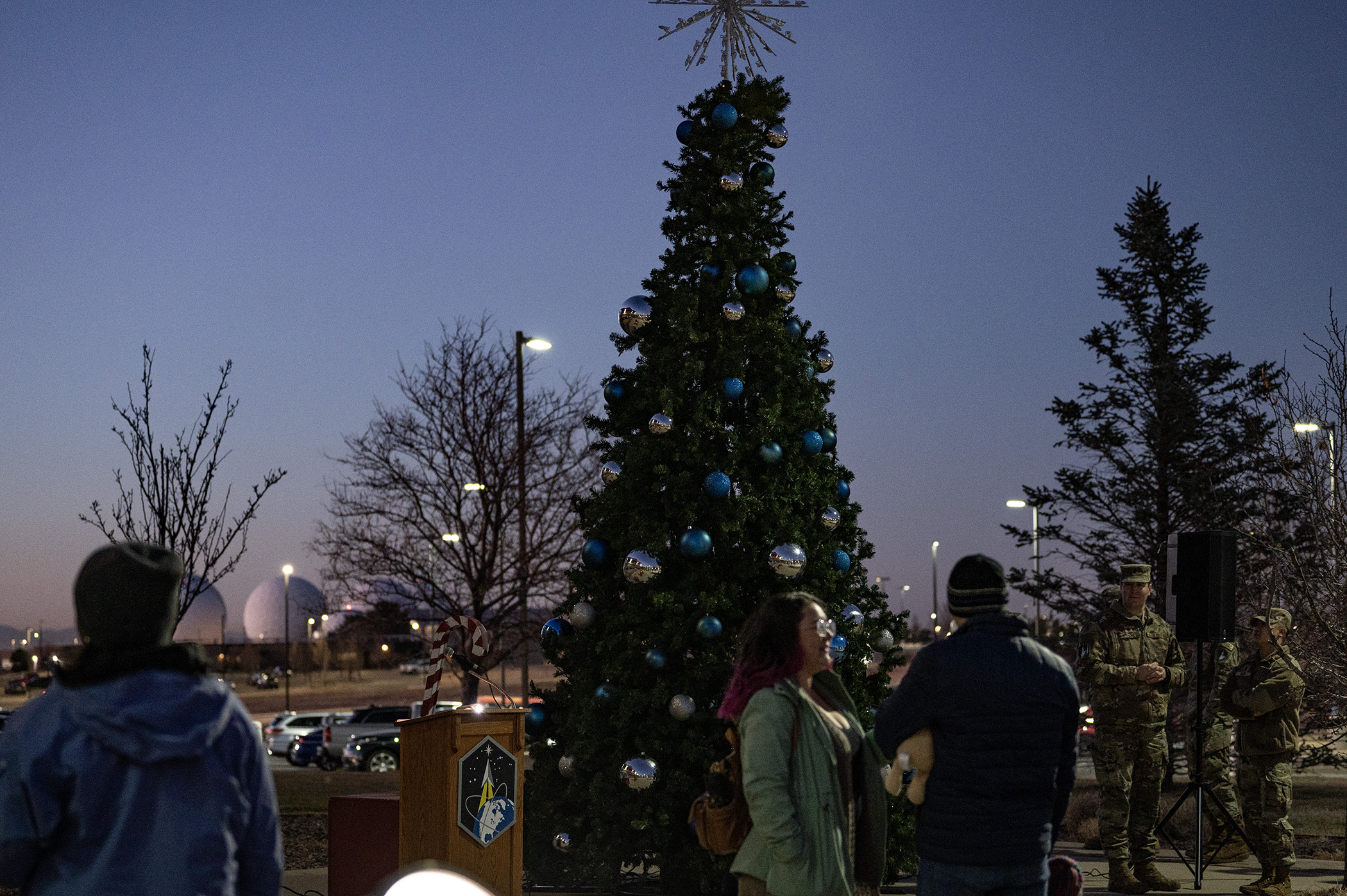 Buckley SFB's Aglow in Holiday Cheer > 505th Command and Control Wing ...