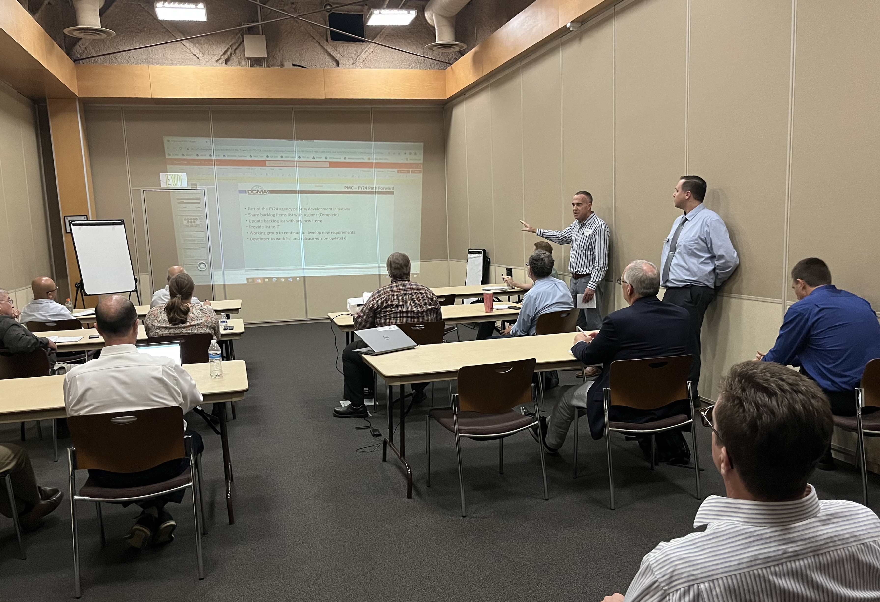 TD hosts TEAM summit > Defense Contract Management Agency > Article View