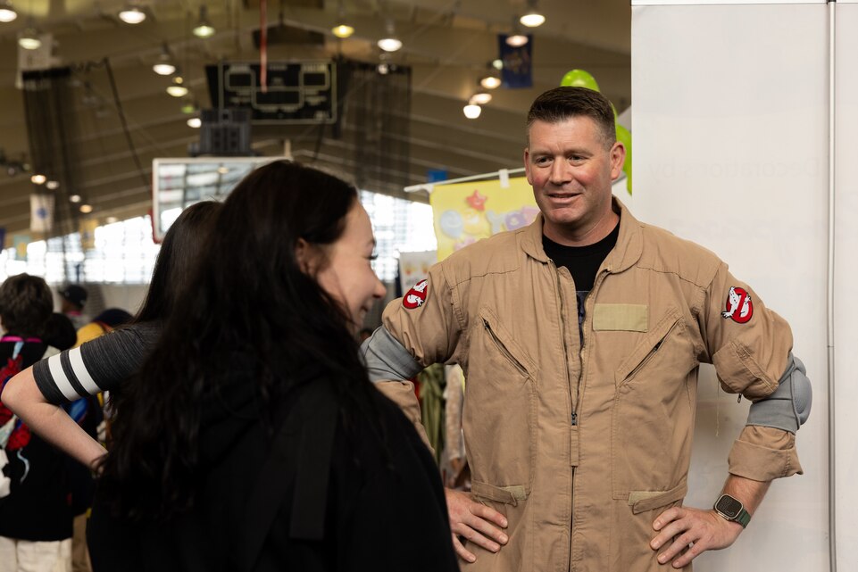 Comic Con Okinawa 2023: The Bryant Family > Marine Corps Installations ...