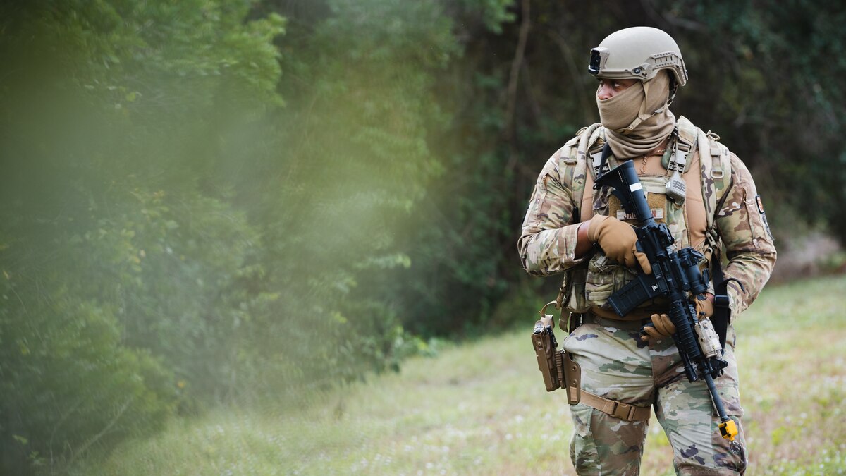 MacDill EOD and security forces conduct integrated training > MacDill ...