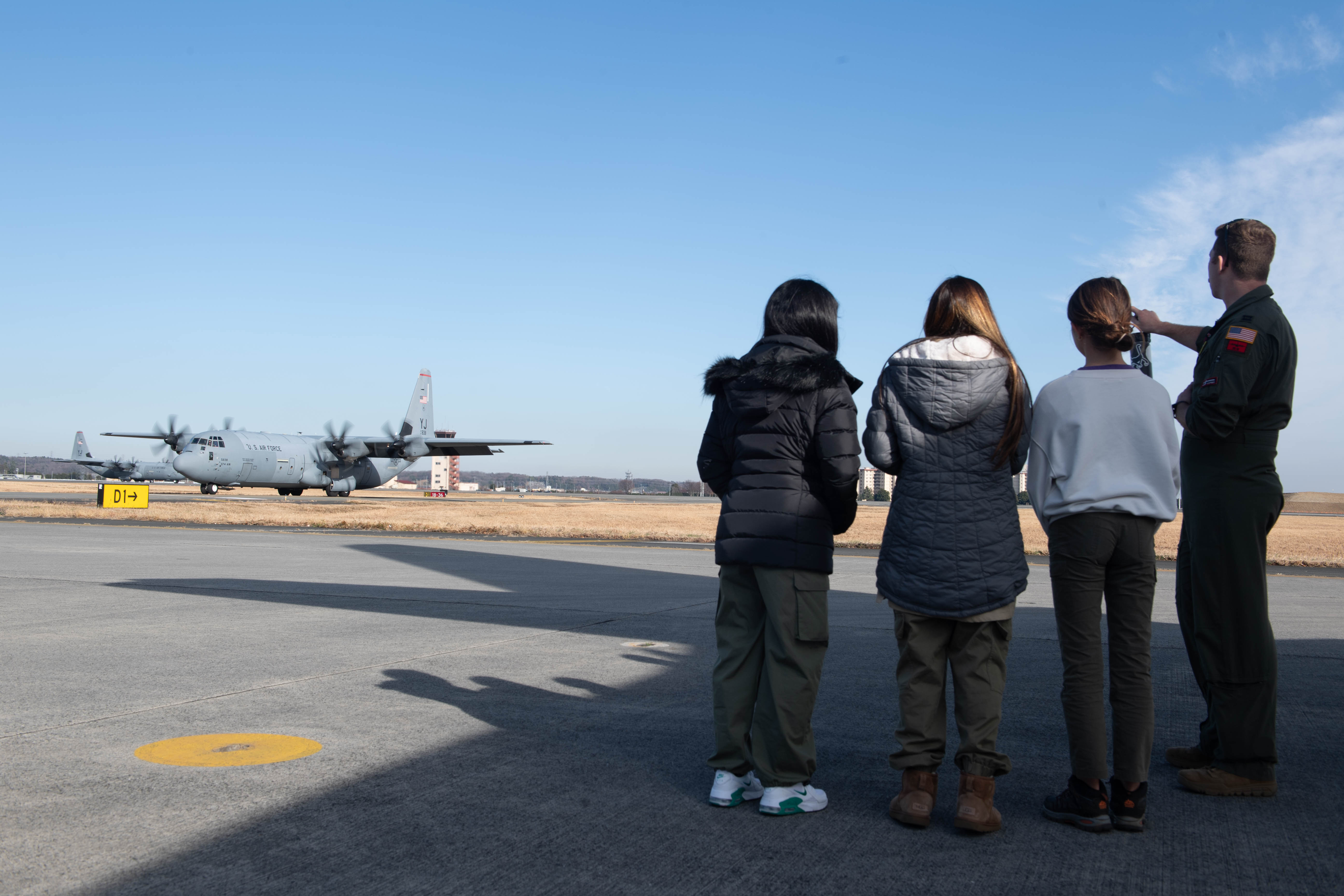 Yokota Boy Scouts fly high for aviation education > Yokota Air Base ...