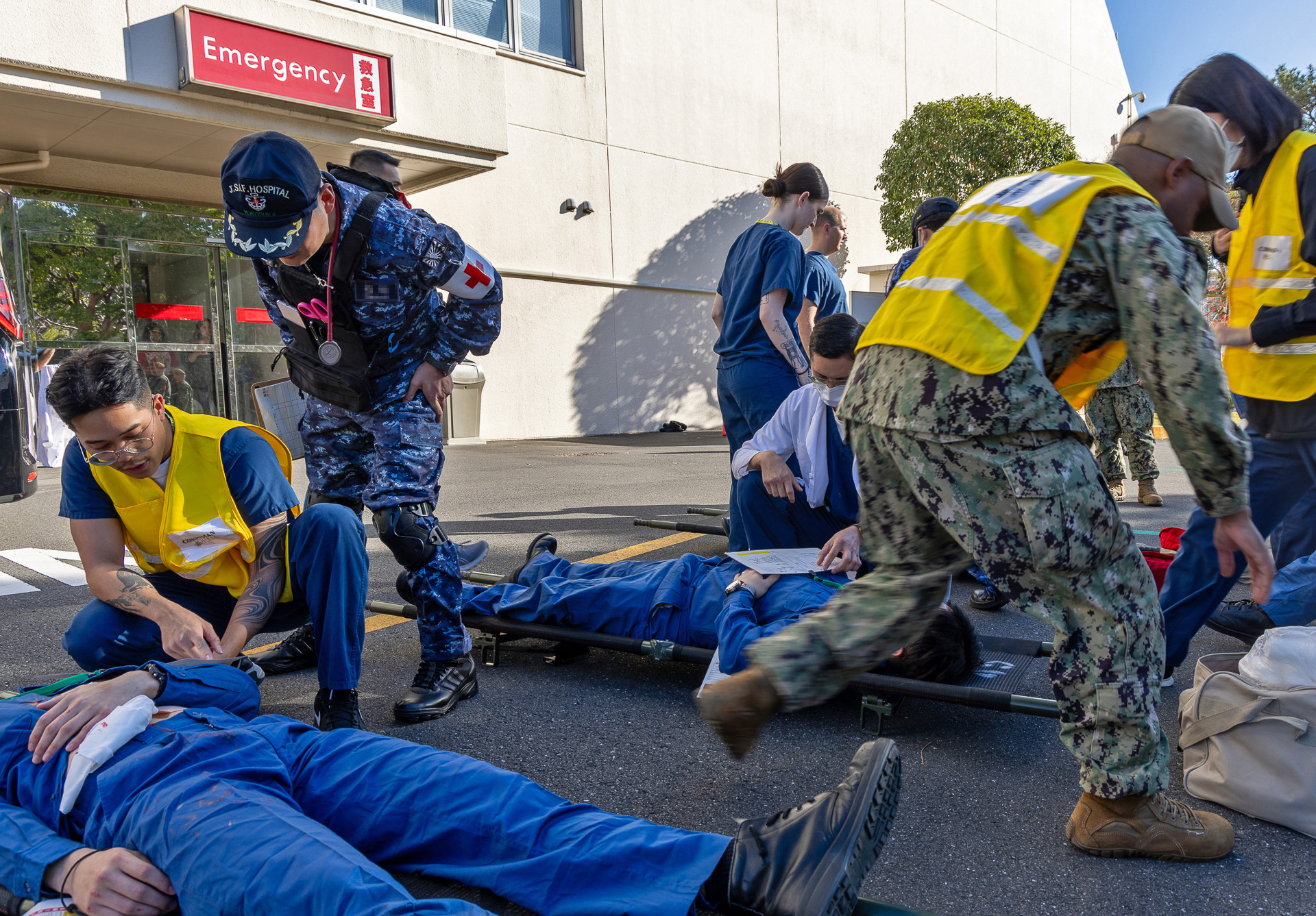 USNMRTC Yokosuka and JSDF held novel surgical team exercise > Navy ...