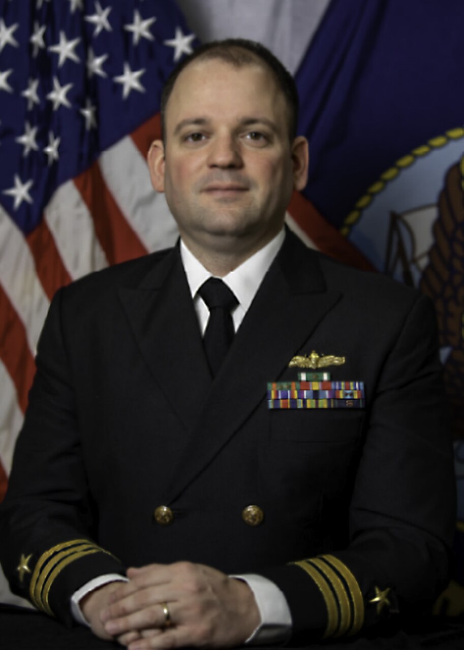 Commander > Commander, U.S. Navy Region Korea > Bio Detail