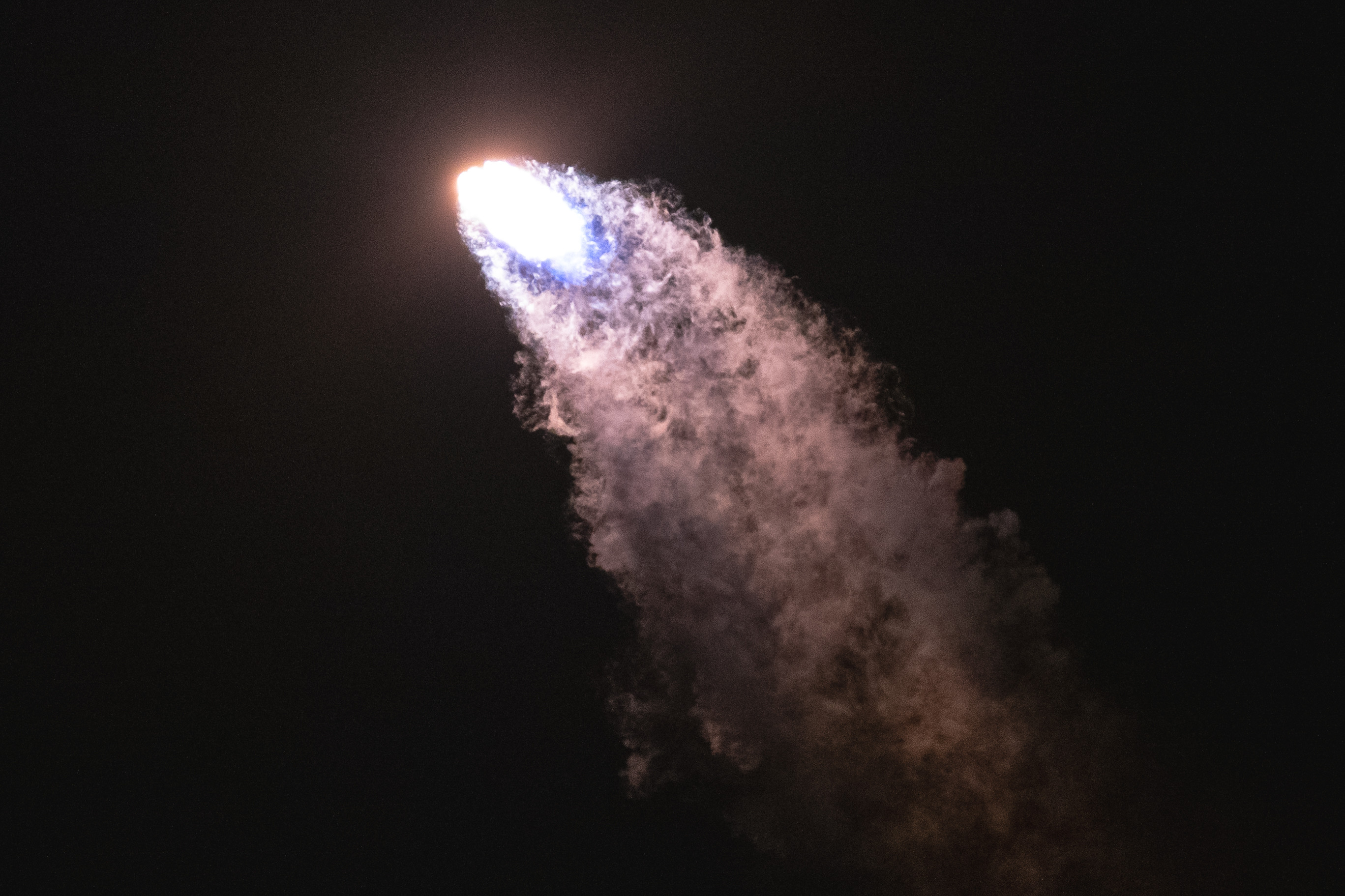 USSF-52 successfully launches from the Eastern Range > Space Launch ...