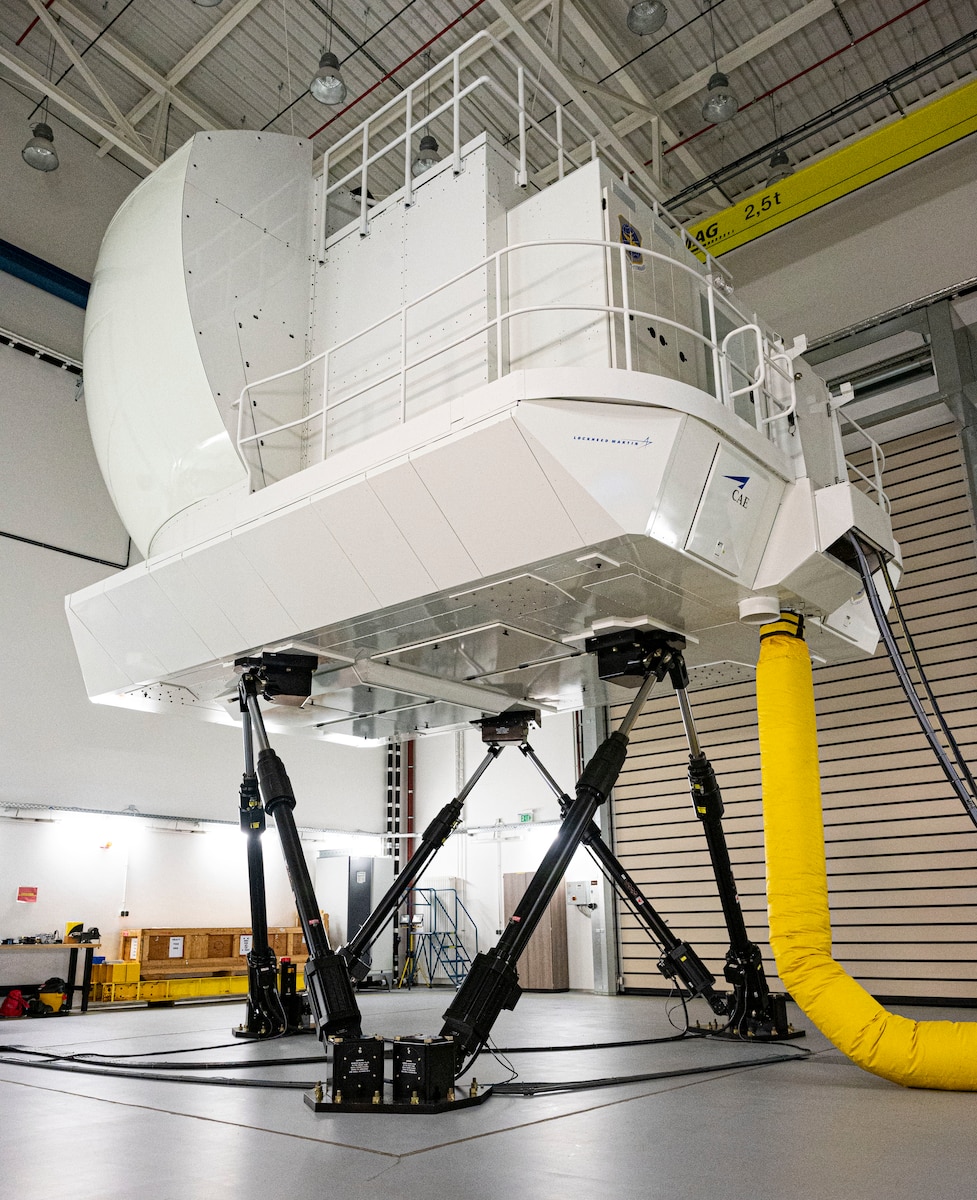 Aircraft simulator keeps aircrew ready, lethal > Ramstein Air Base ...