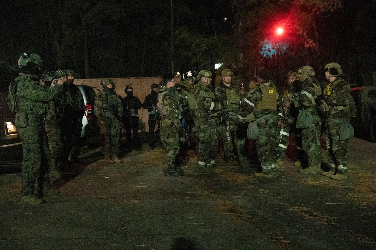 ROK, SF train to defend the base > 505th Command and Control Wing ...