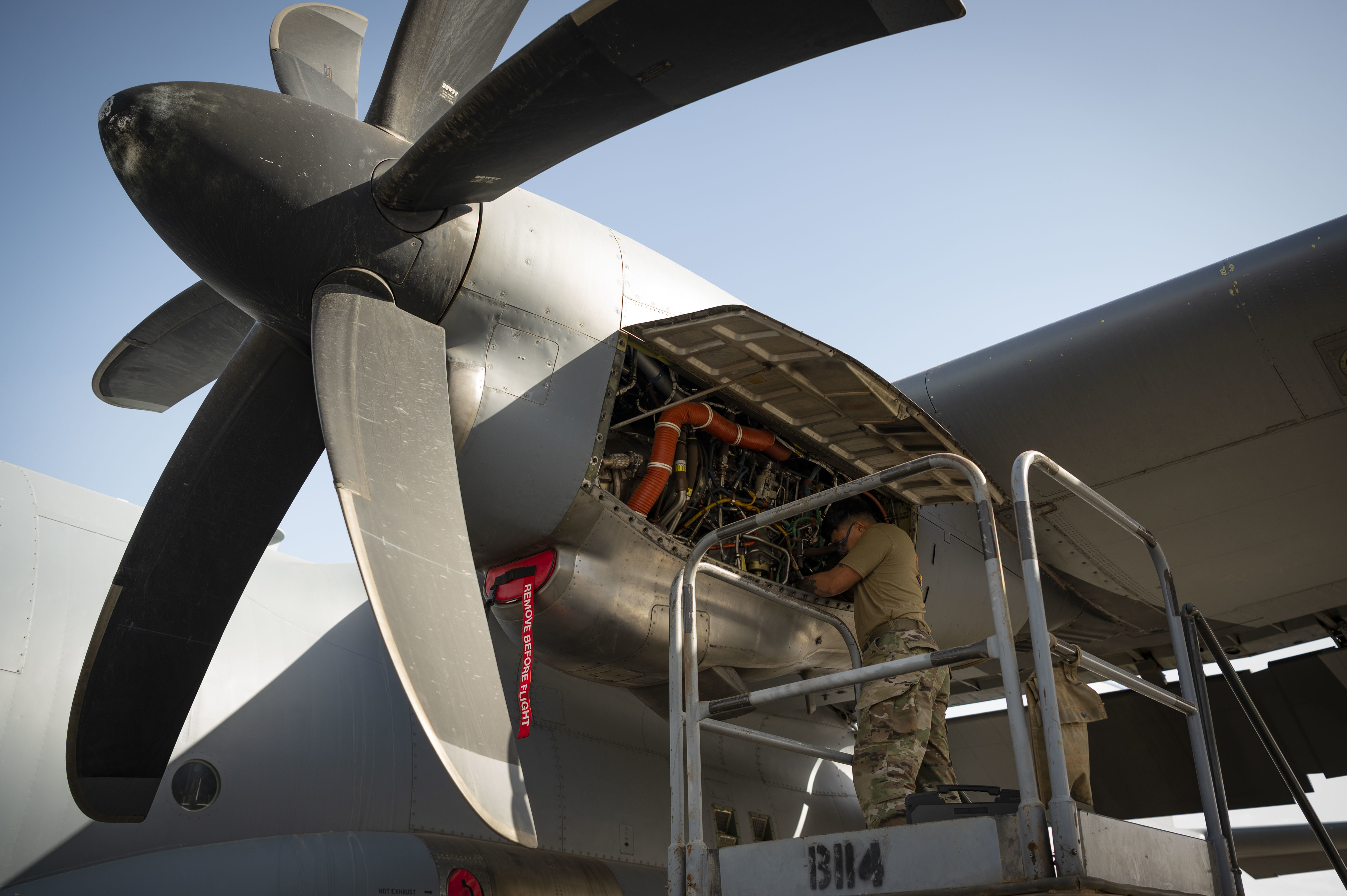 386 EAMXS supports C-130 mission 24/7 > U.S. Air Forces Central > Display