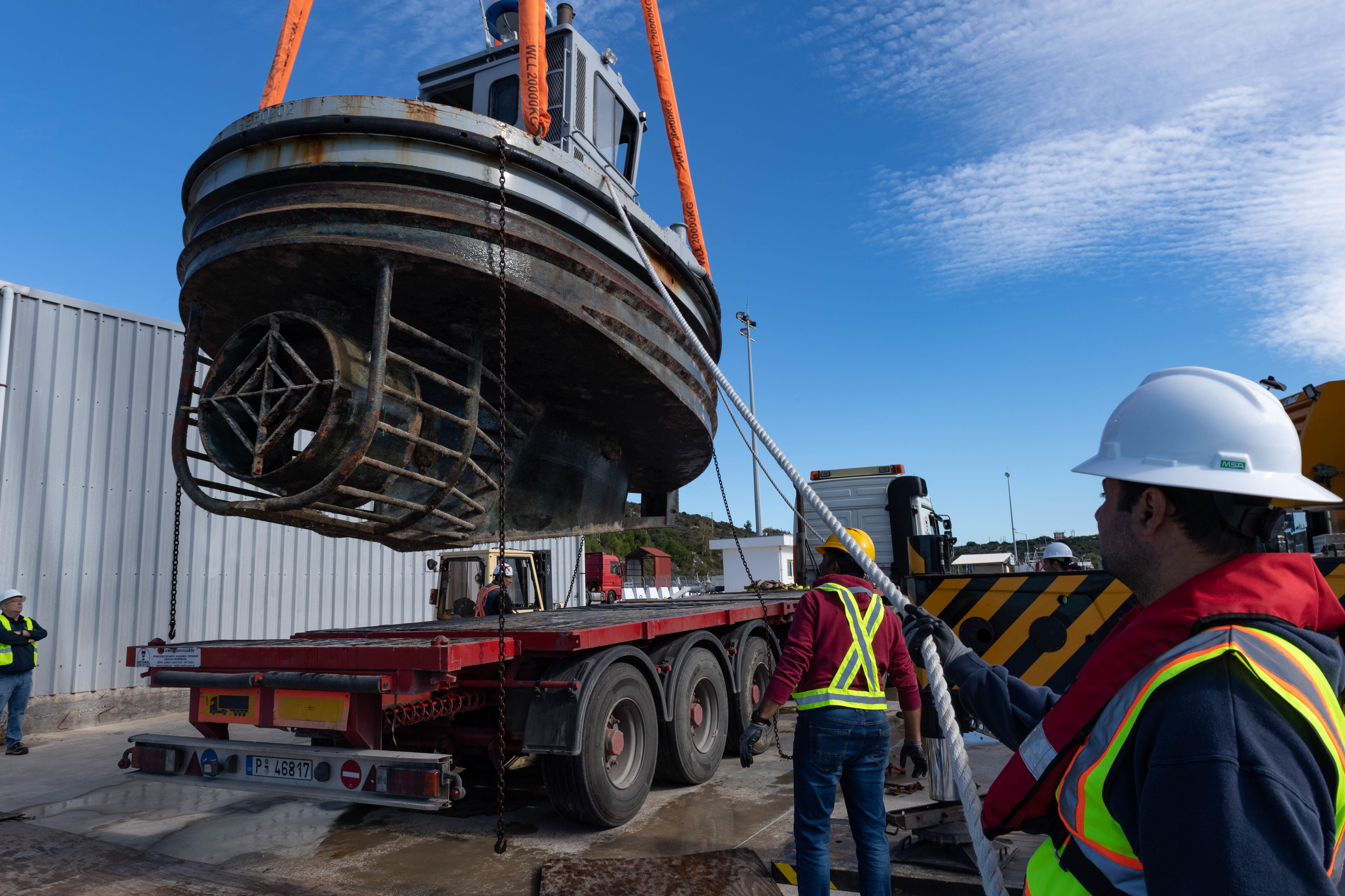 The Barrier Boats of NSA Souda Bay Port Operations > United States Navy ...
