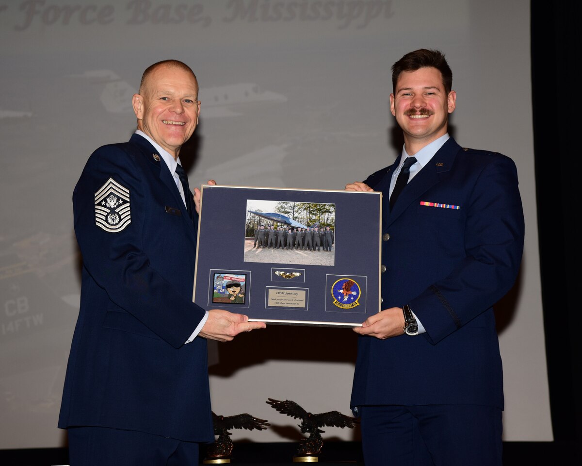 CMSAF #16 speaks at Pilot graduation > Columbus Air Force Base ...