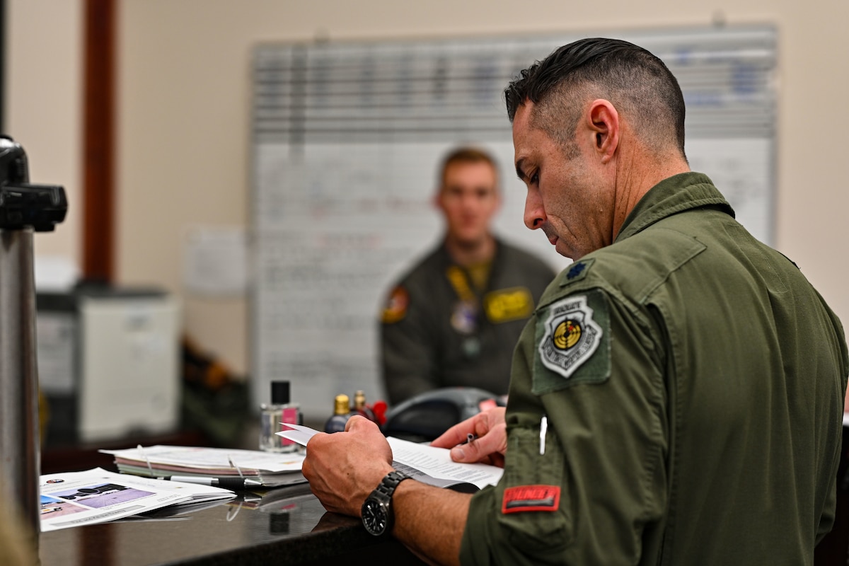 B-1B Lancers return to Indo-Pacific for BTF missions > Andersen Air ...