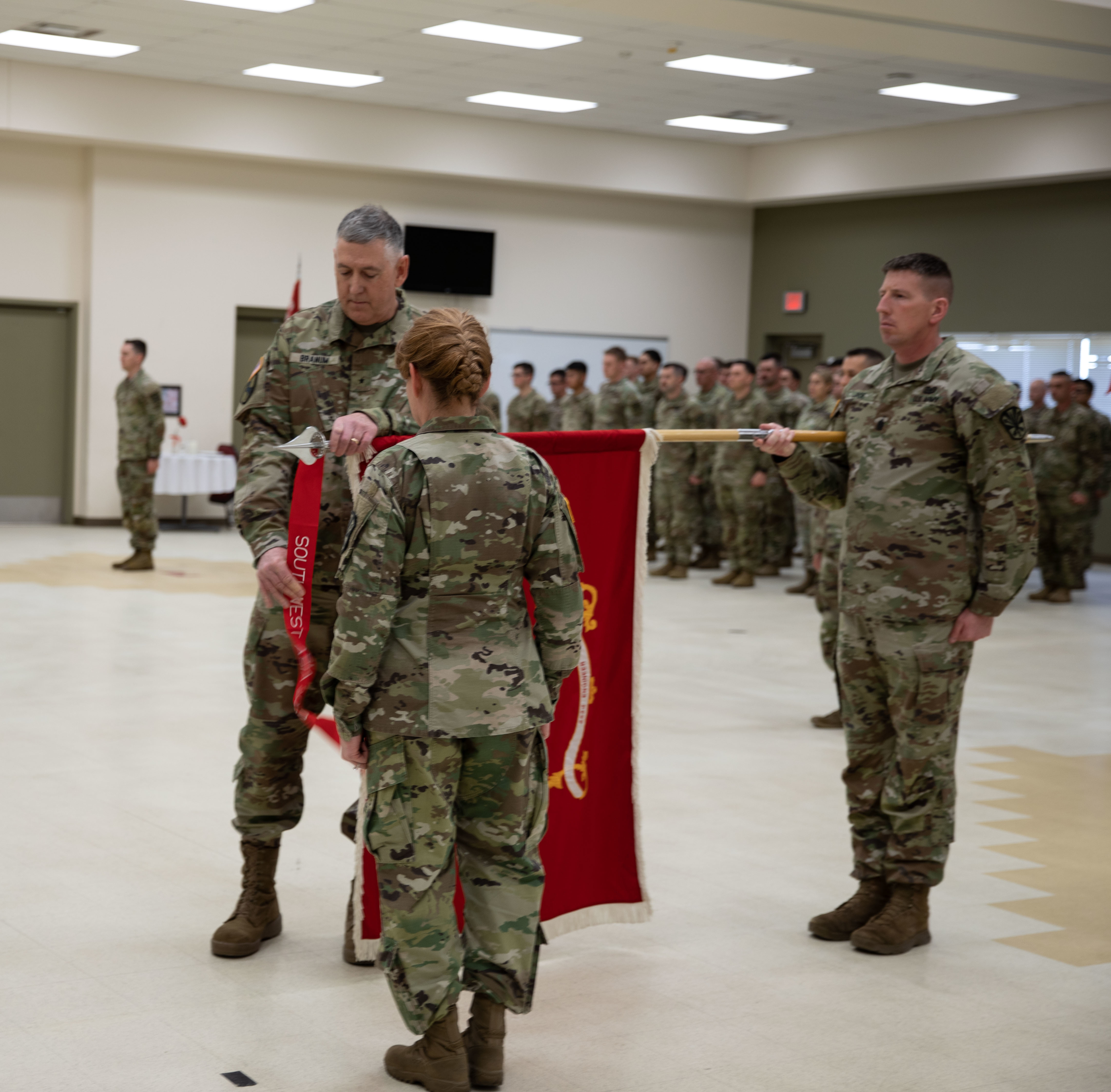 Soldiers from Arizona's 253rd Engineer Battalion receive Meritorious ...