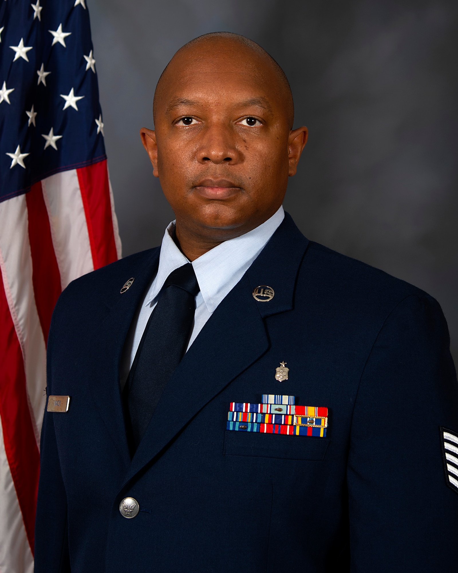 Find excellence, conquer obstacles through team resilience > 505th ...