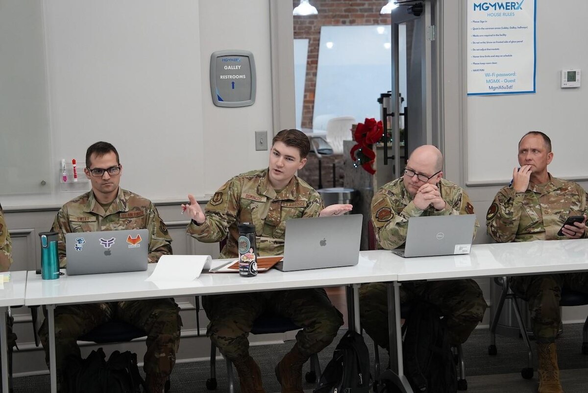 BESPIN Airmen Attend AUiX Meeting Centered on Tech Innovation > Air ...