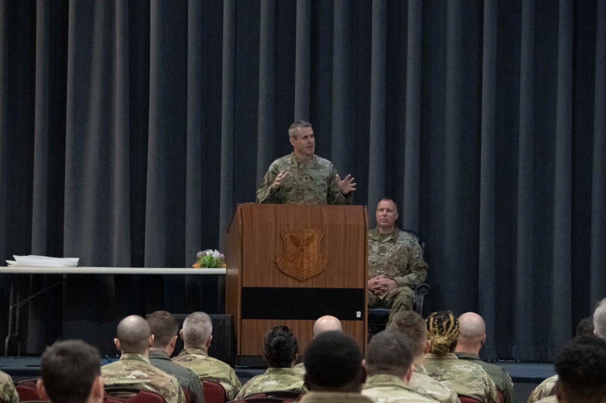 307th MSG welcomes new commander > 307th Bomb Wing > Article Display