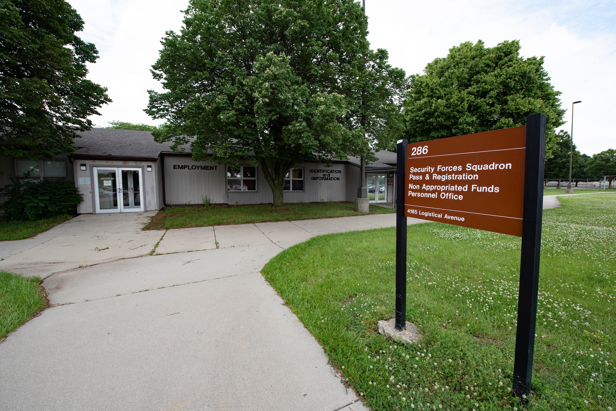 Base Visitor Request System streamlines visitor access to Wright-Patt > 445th Airlift Wing ...