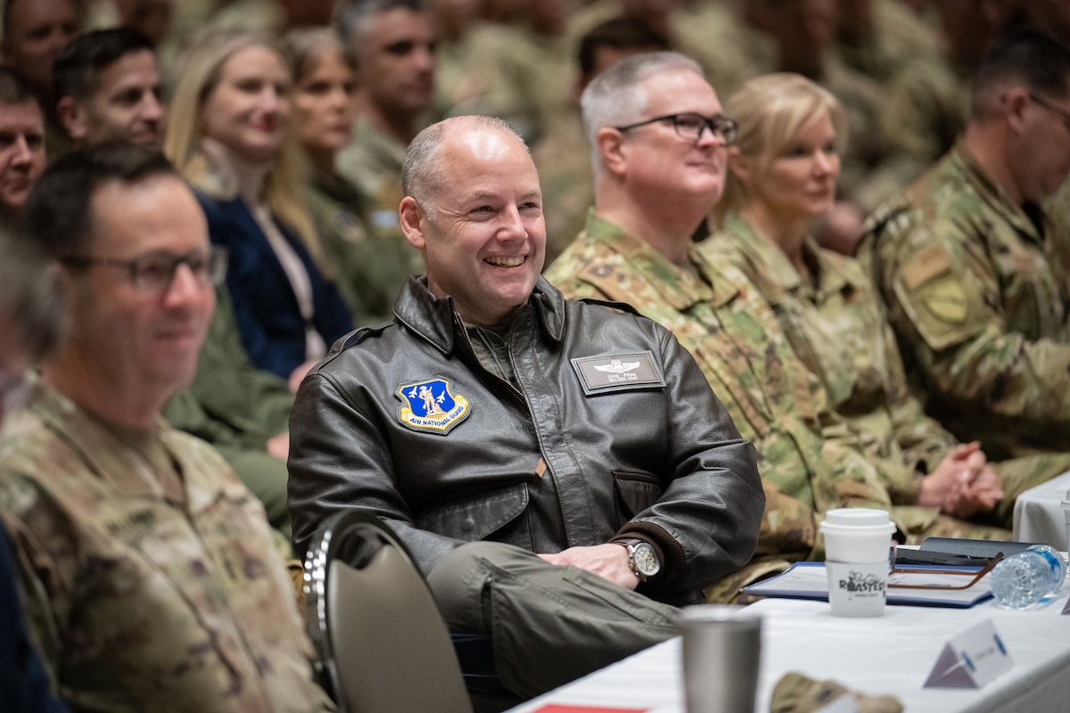 900 attend KYNG Leadership Development Day > 123rd Airlift Wing ...