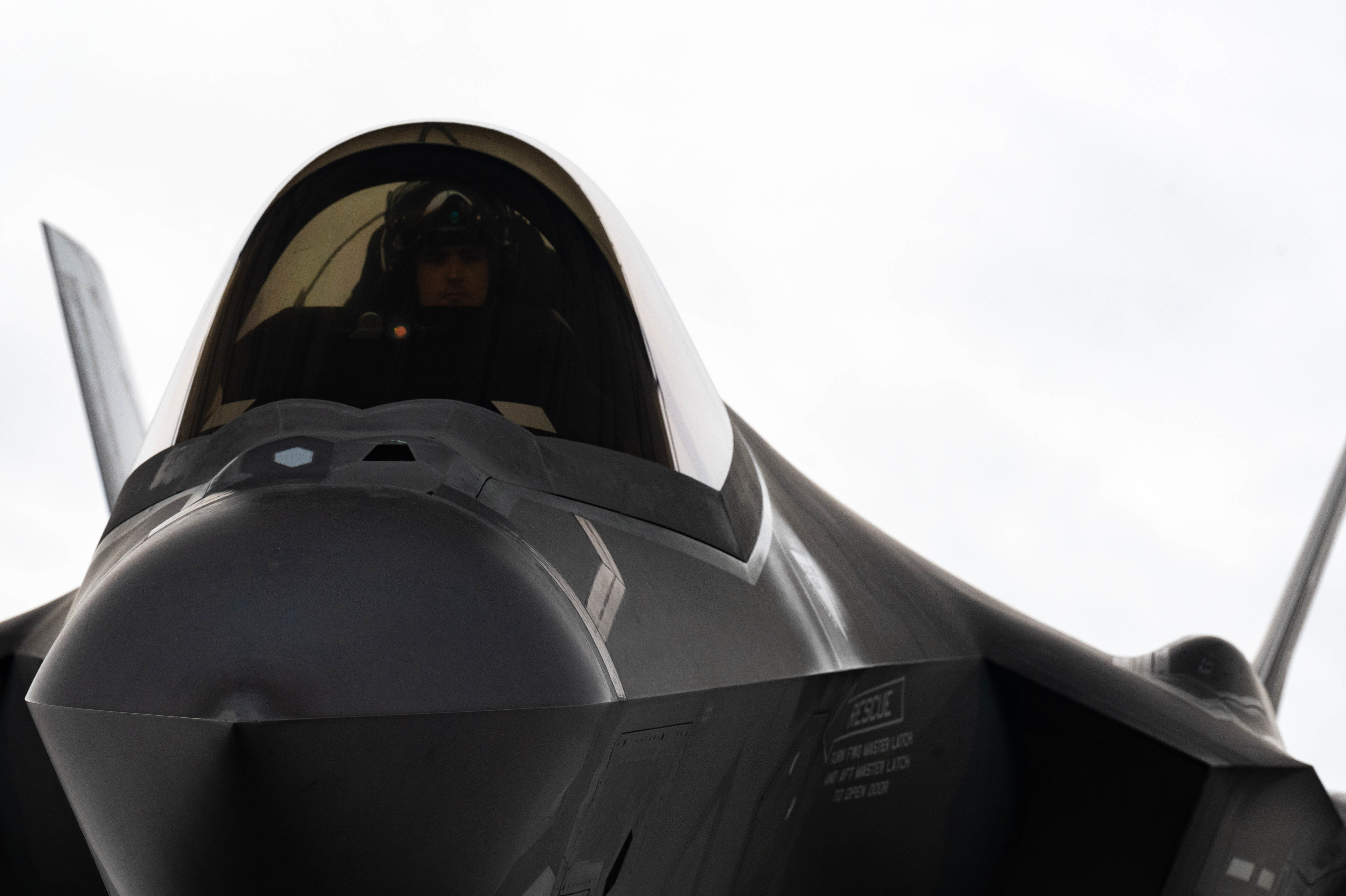 33rd Fighter Wing F-35s travel to NAS Key West and MacDill AFB for ...