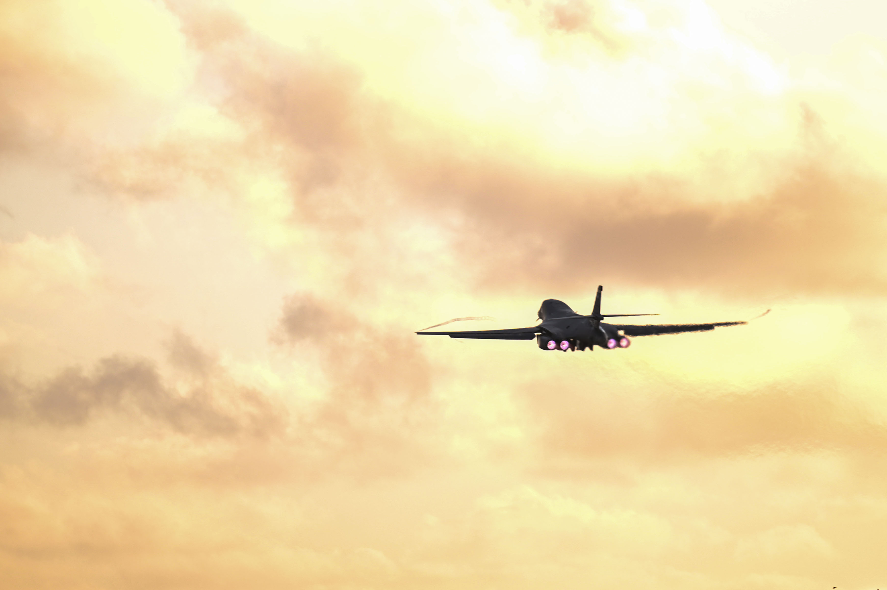 B-1B Lancers support Bomber Task Force mission in Guam > Air Force ...