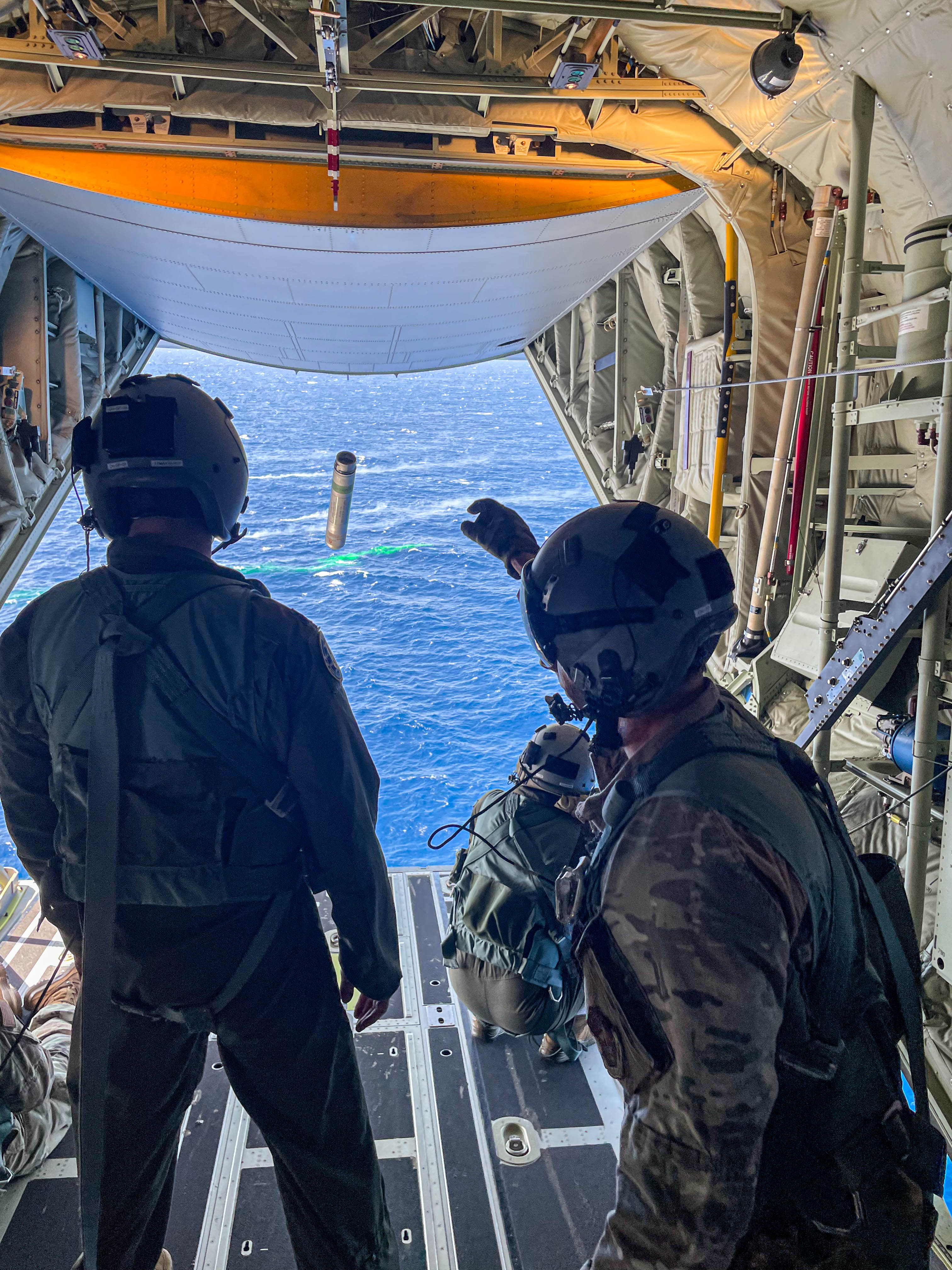 Open water rescue training > 920th Rescue Wing > Article Display