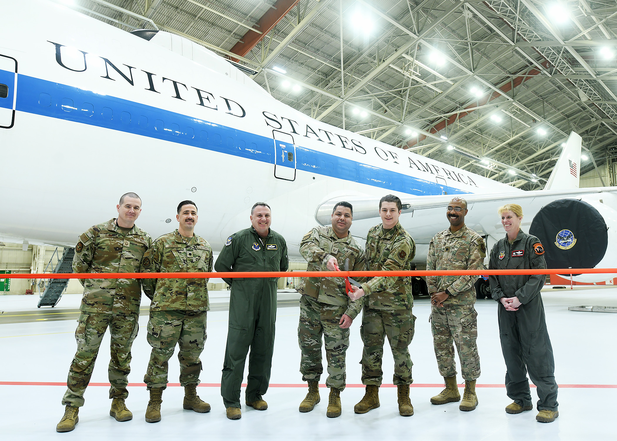 Renovated E-4B hangar reopens after 22 months > Air Force Global Strike ...