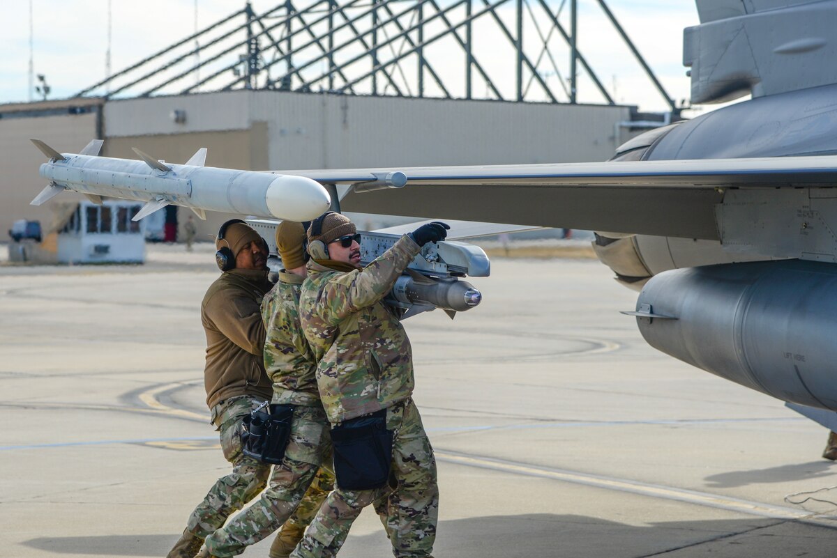 177th Fighter Wing Hosts Air Mobility Command Units For Integrated ...
