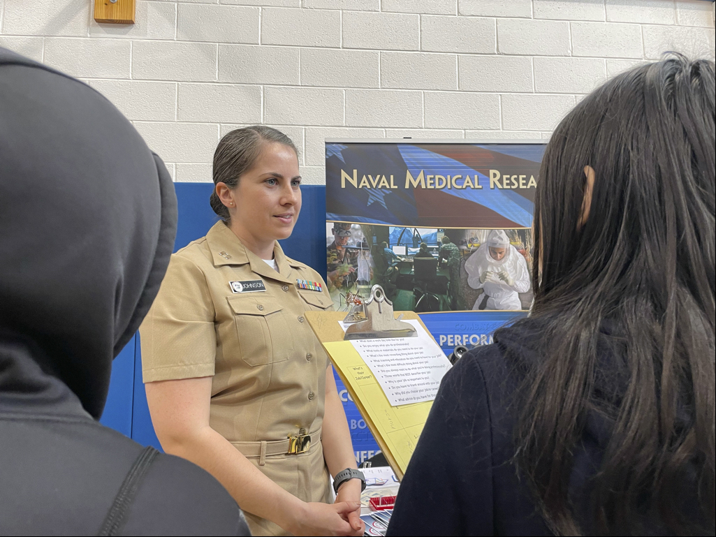NMRC Participates in Elementary School Career Day > Navy Medicine > News