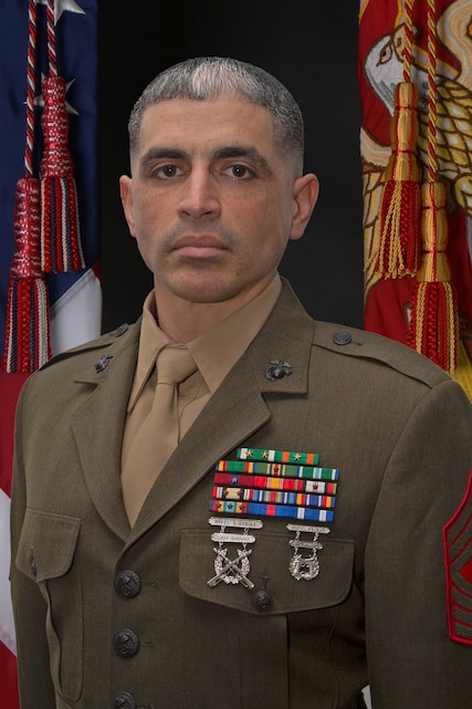 Sergeant Major Gilberto CastilloGuzman > 12th Marine Corps District ...