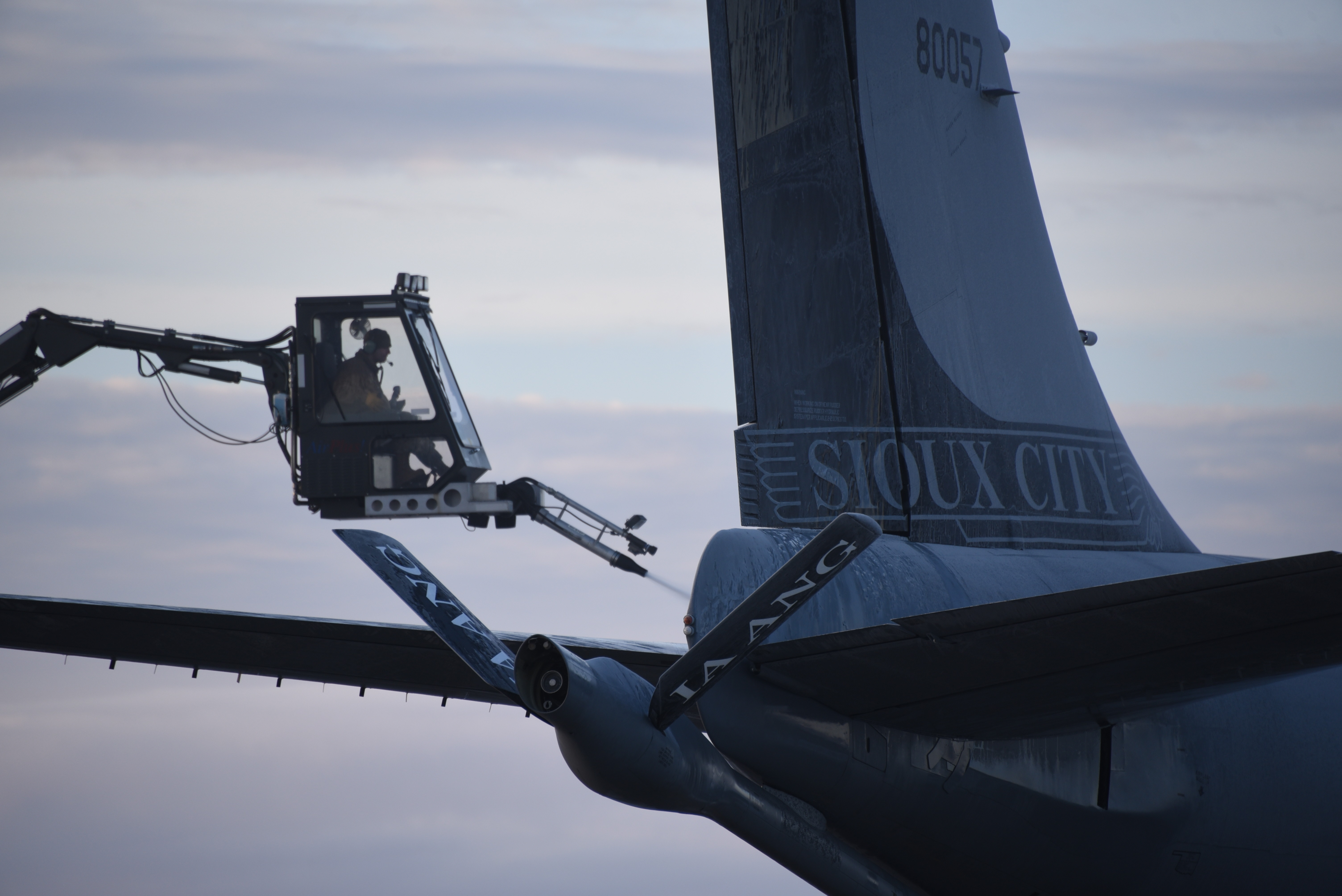 New year has Iowa Airmen back at work deicing aircraft following ...